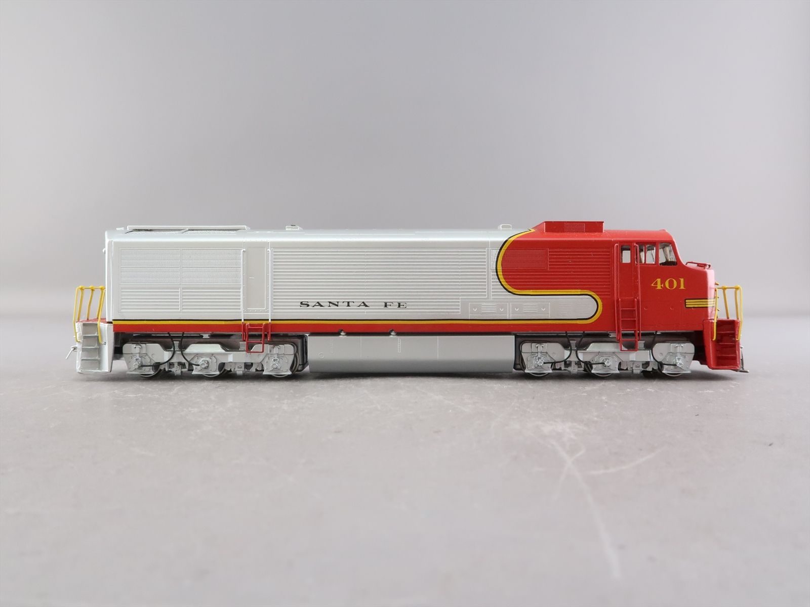 HO Brass Model - HM Hallmark AT&SF Santa Fe GE U30CG #401 - Custom ...