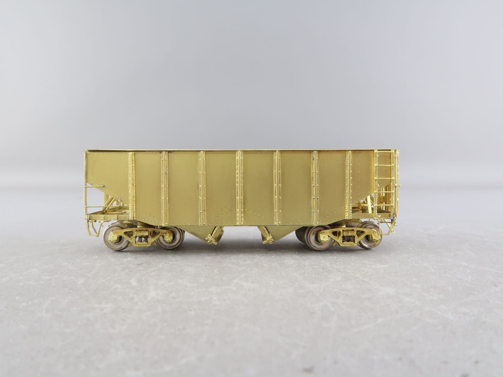 HO Brass Model - OMI 3088 WM Western Maryland 55-Ton 2-Bay Hopper ...