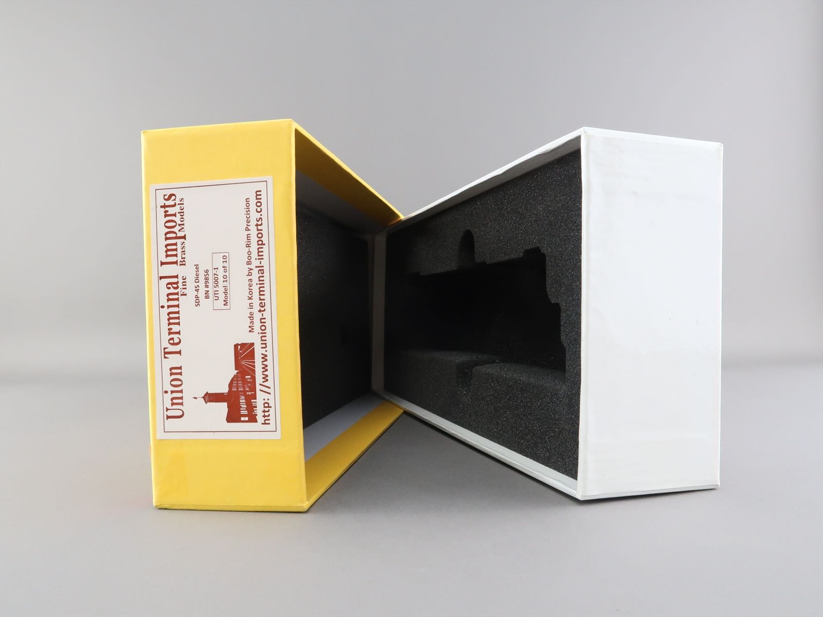 HO Brass Model - UTI 5007-1 BN Burlington Northern Big Sky Blue SDP-45 ...