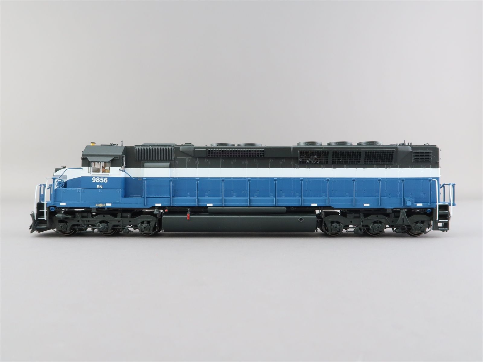 HO Brass Model - UTI 5007-1 BN Burlington Northern Big Sky Blue SDP-45 ...