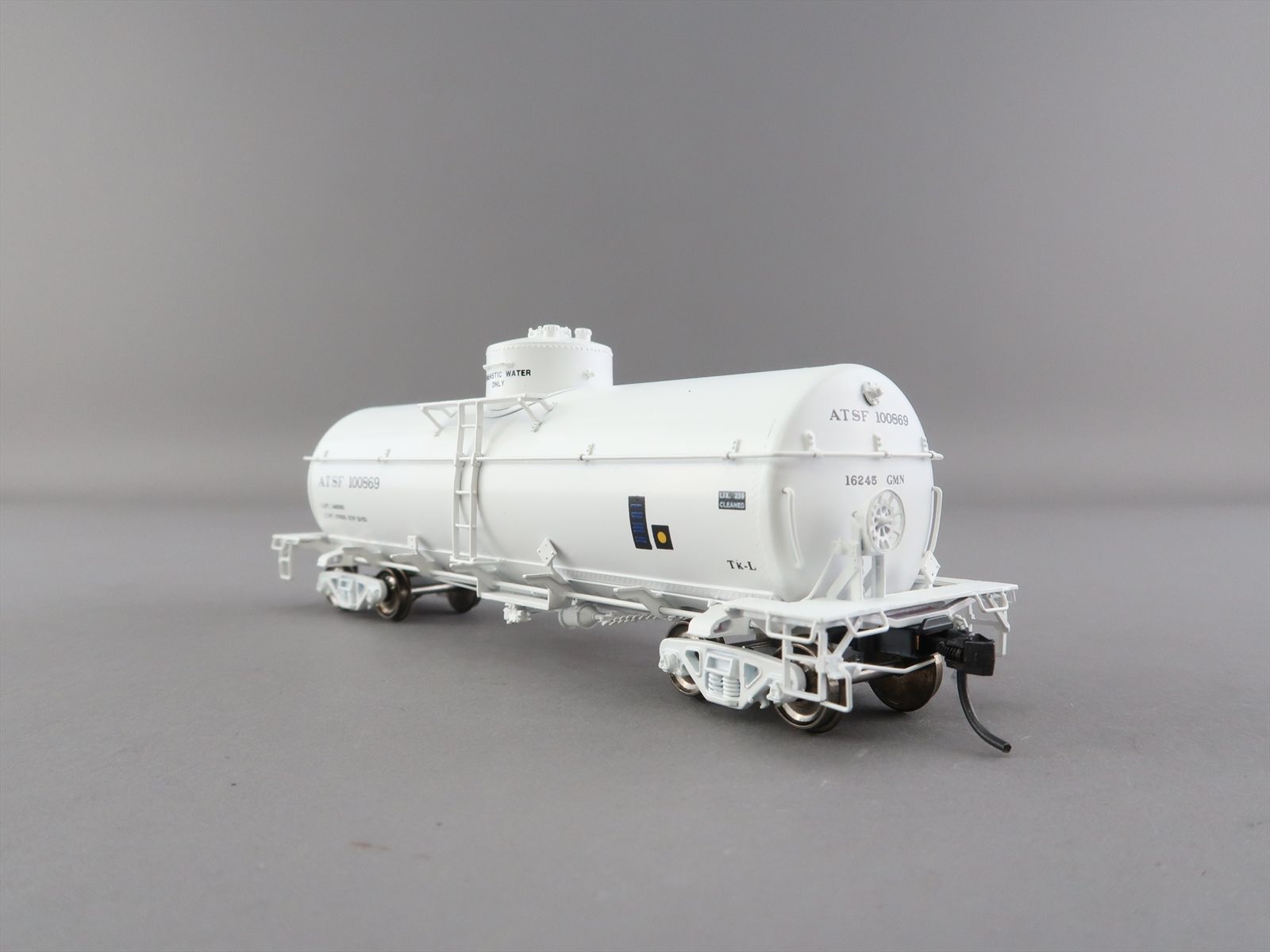 HO Brass Model - DP 5529 AT&SF Santa Fe Single Dome Tank Car TK-L White ...