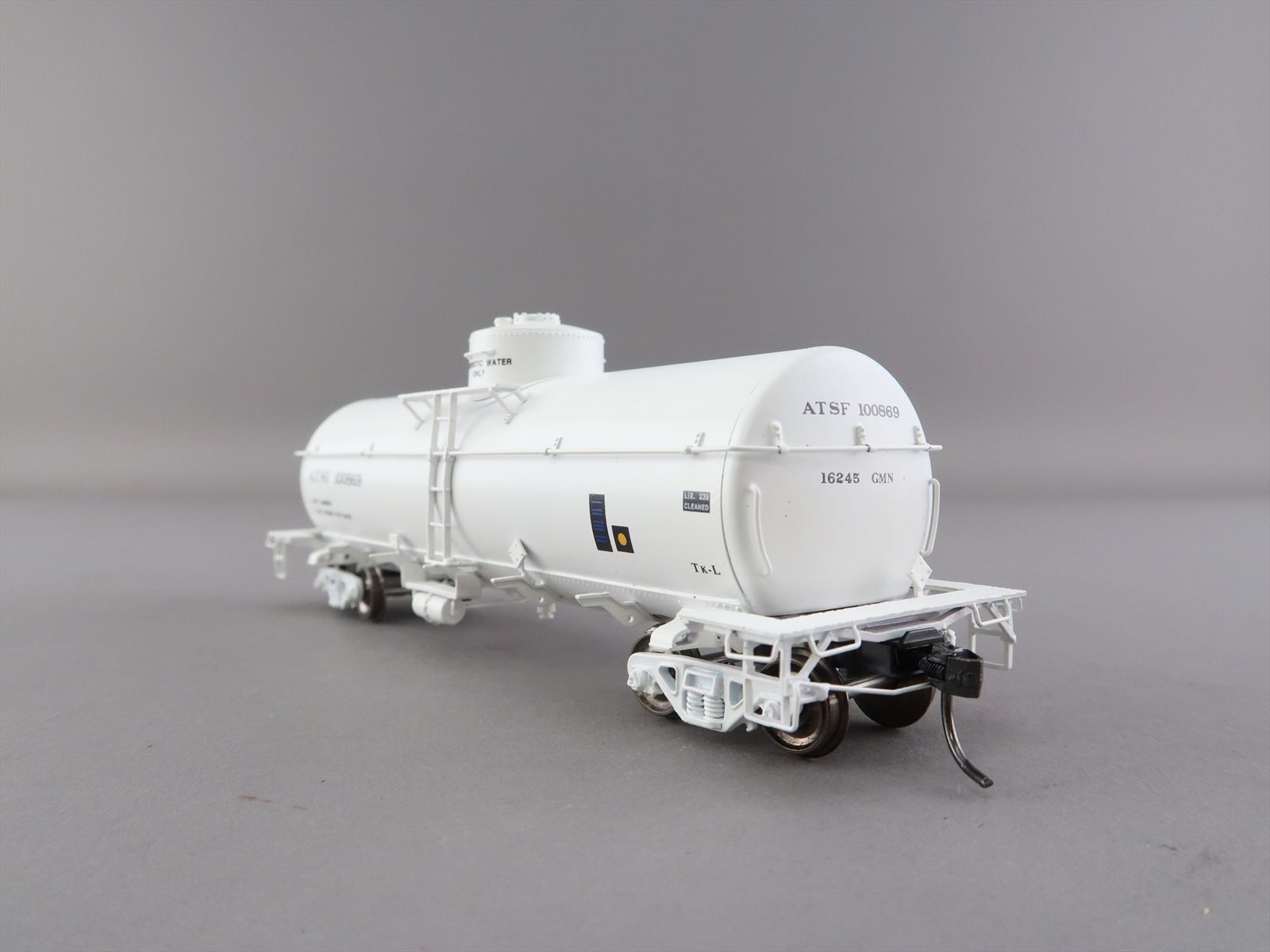 HO Brass Model - DP 5529 AT&SF Santa Fe Single Dome Tank Car TK-L White ...