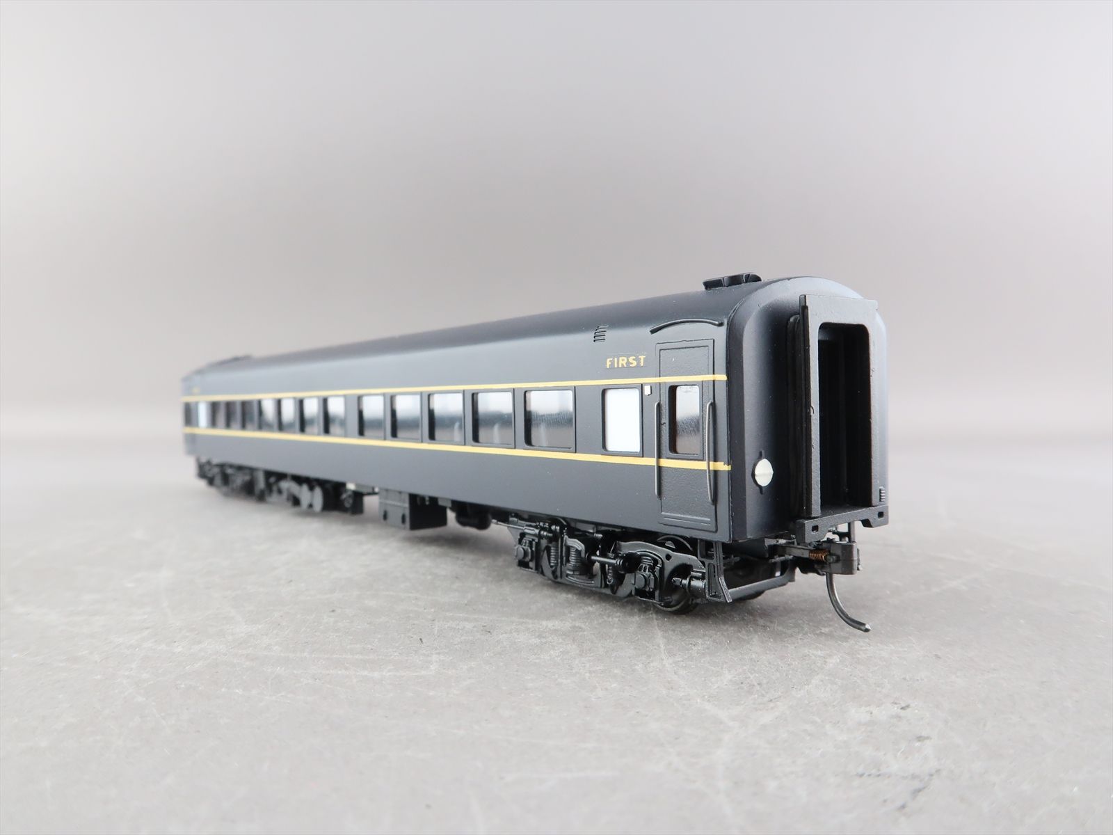 HO Brass Model - Specialty Scale Models Victorian Railway Passenger ...