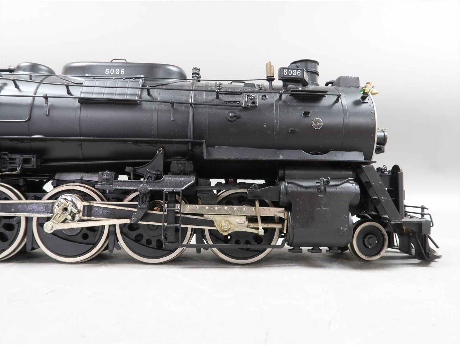 O 2-Rail Brass Model - USH US Hobbies AT&SF Santa Fe 2-10-4 #5026 ...