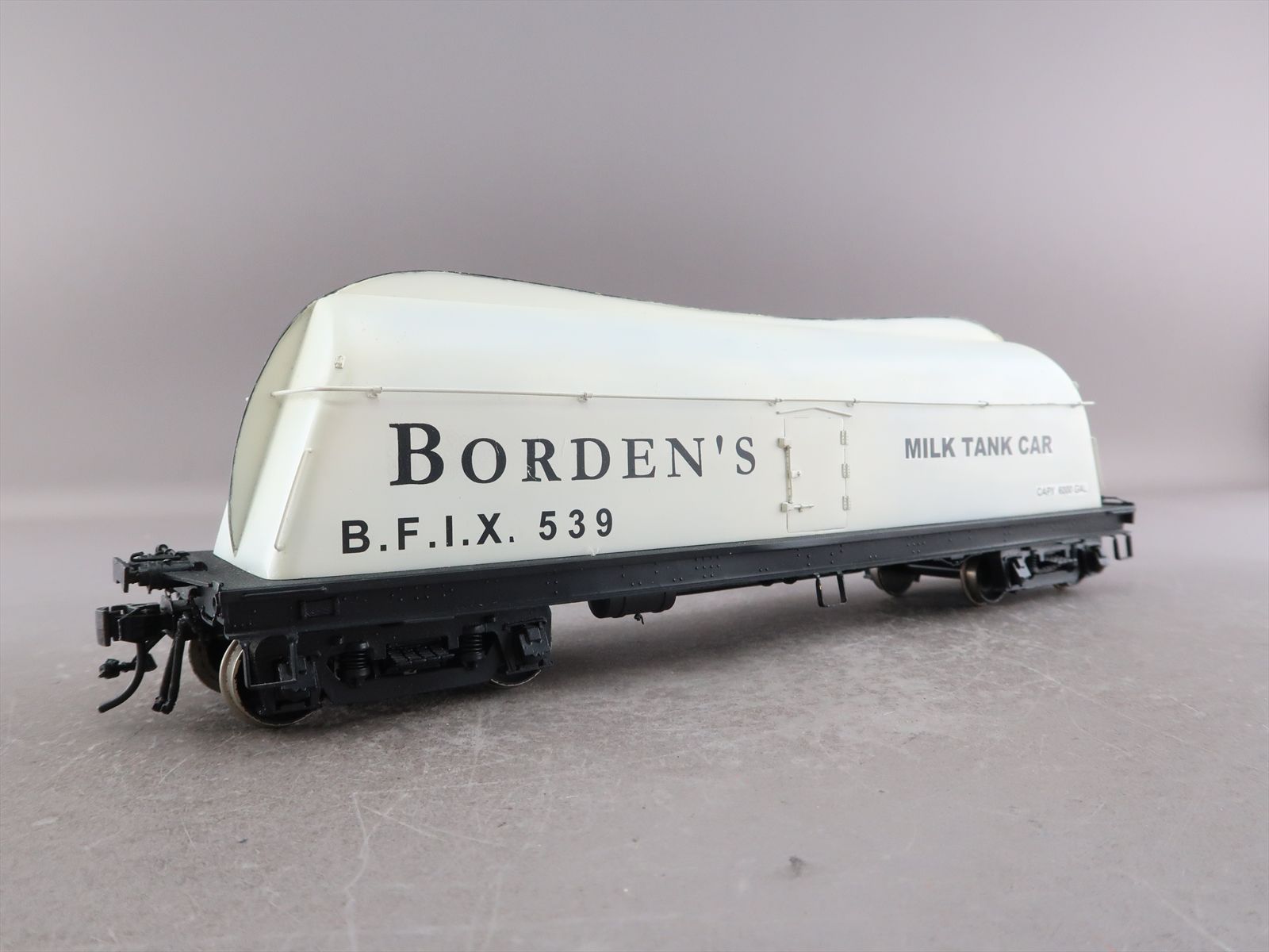 O Brass Model - OMI 0088 BFIX Borden's Milk Tank Car Full Fins #539 ...
