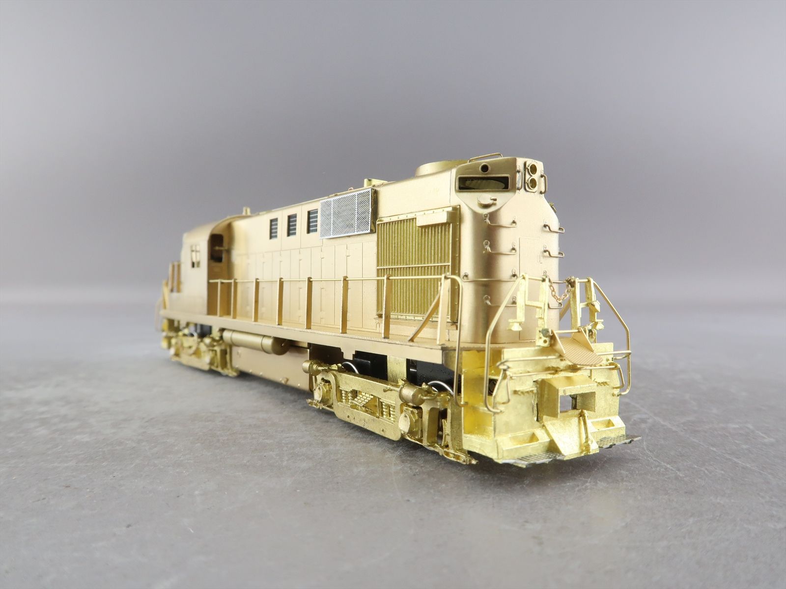 HO Brass Model - Key NP / BN RS-11 DL-701 High Hood - Unpainted - 1986 Run - Samhongsa