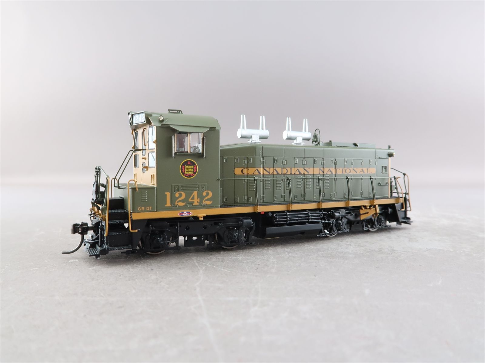 HO Brass Model - OMI 087010067.1 CN CNR Canadian National SW1200RS #1242 - F/P - 2004 Run - Ajin ...