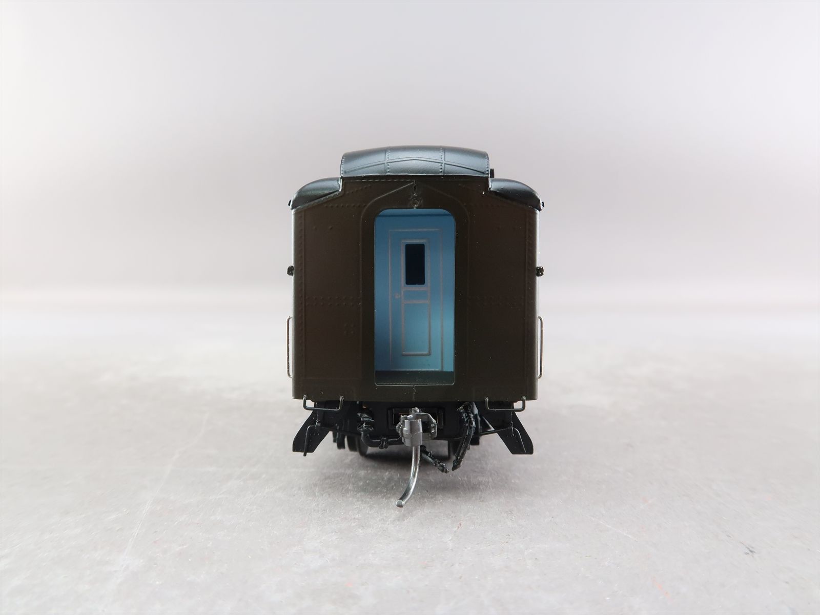 HO Brass Model - TCY 1402 SP Southern Pacific 10-1-2 Sleeper Dark Olive ...