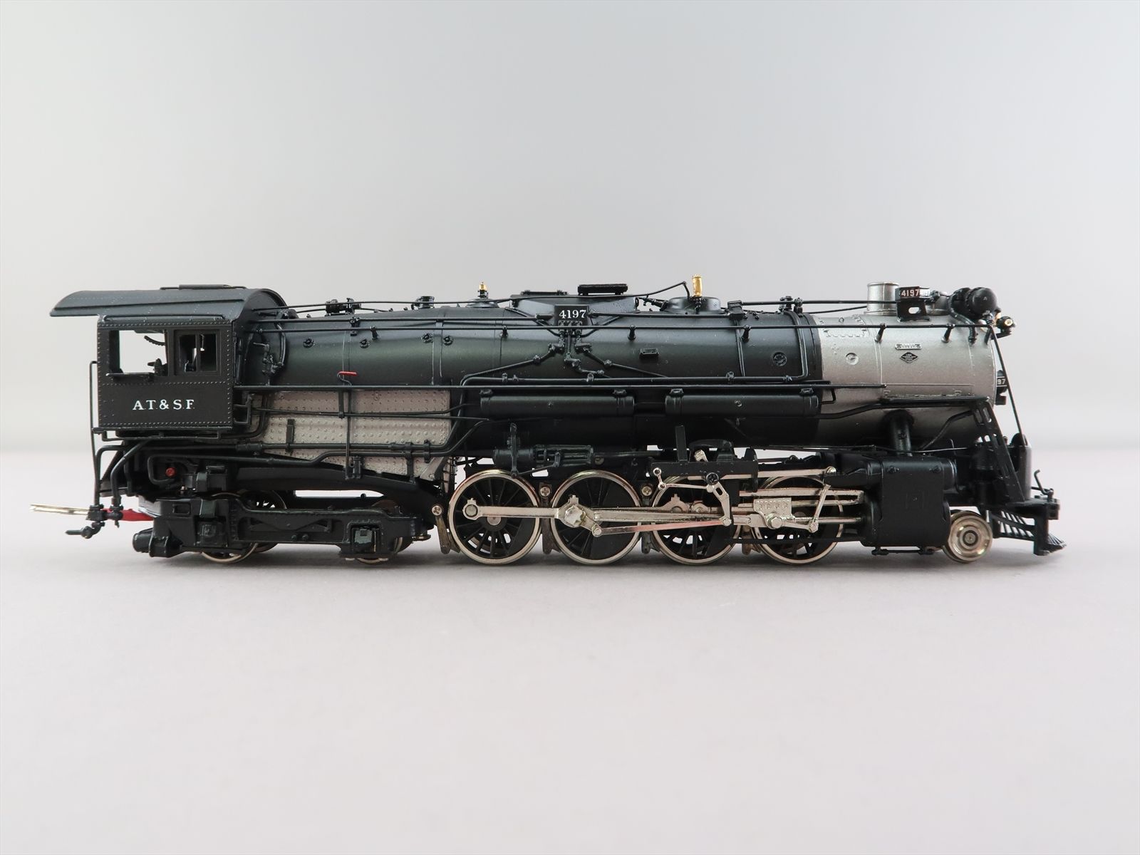 HO Brass Model - PSC 15516-1 AT&SF Santa Fe 2-8-4 Rebuilt w/ Elesco FWH #4197 - F/P - 1995 Run ...