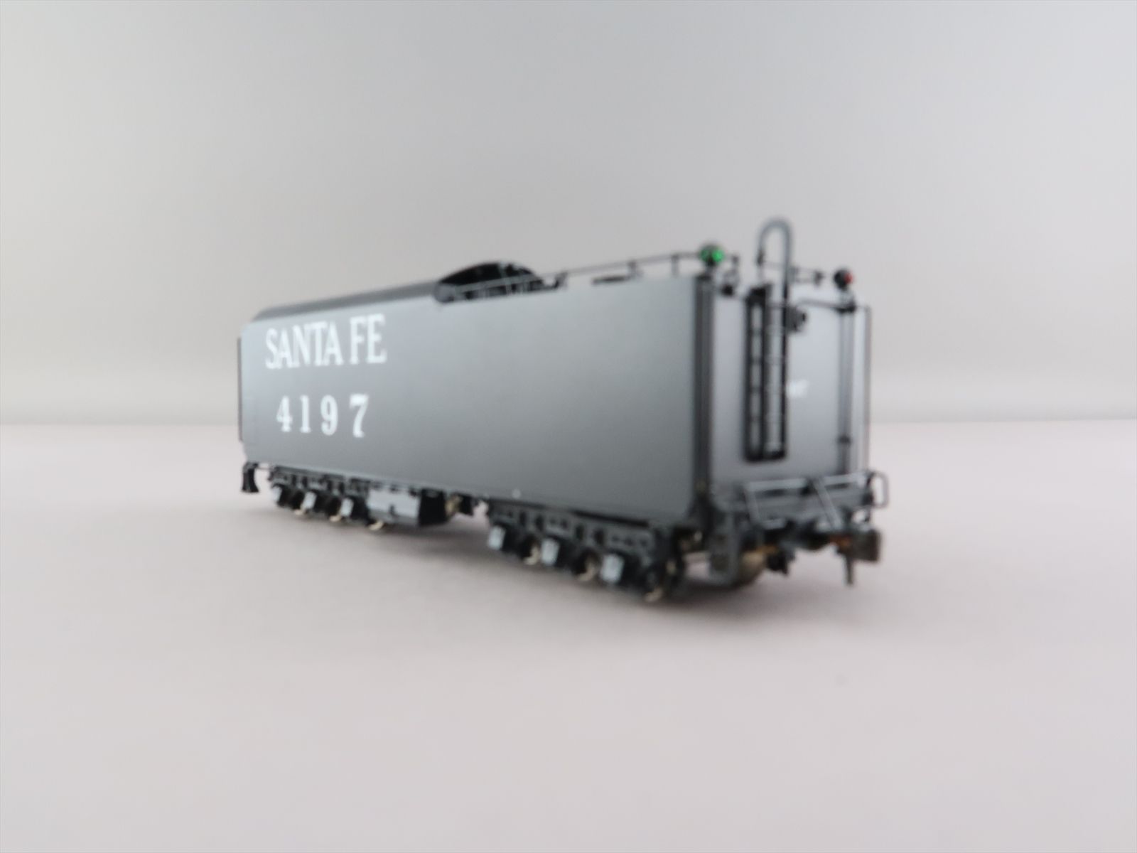 HO Brass Model - PSC 15516-1 AT&SF Santa Fe 2-8-4 Rebuilt w/ Elesco FWH #4197 - F/P - 1995 Run ...