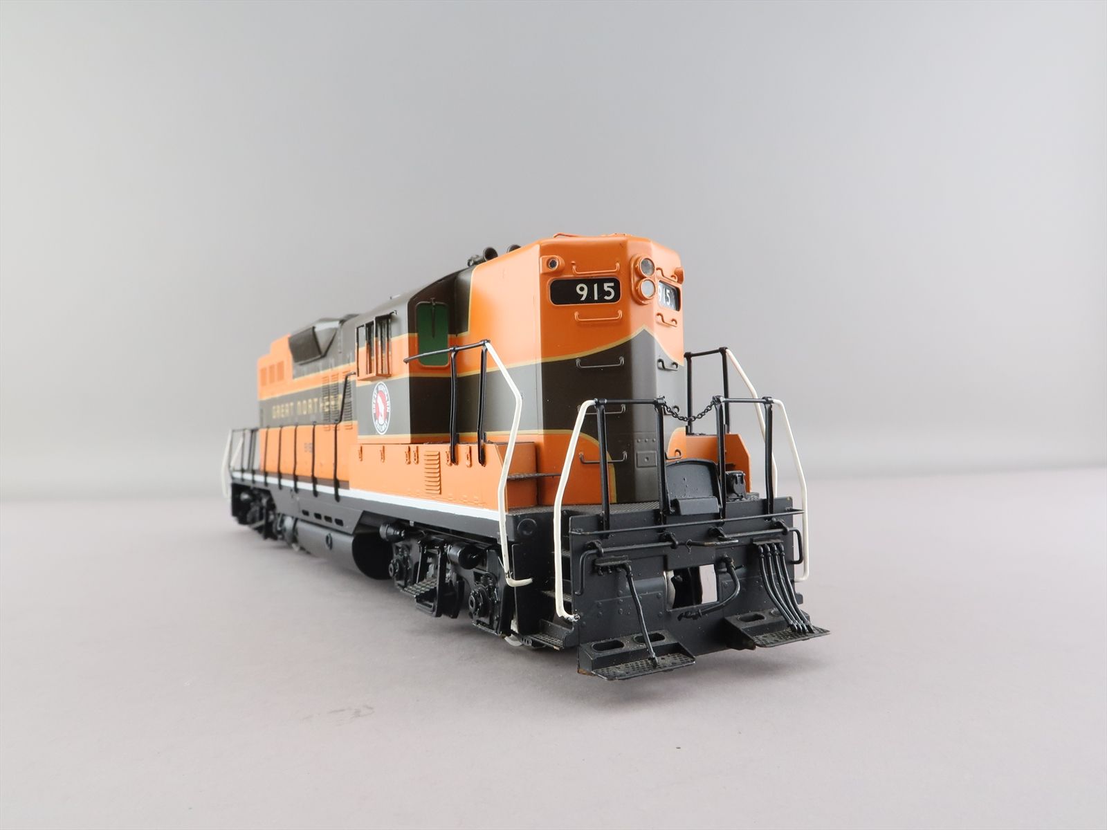 O 2-Rail Brass - CIL 2022.1 GN Great Northern EMD GP-9 Phase 3 Diesel ...