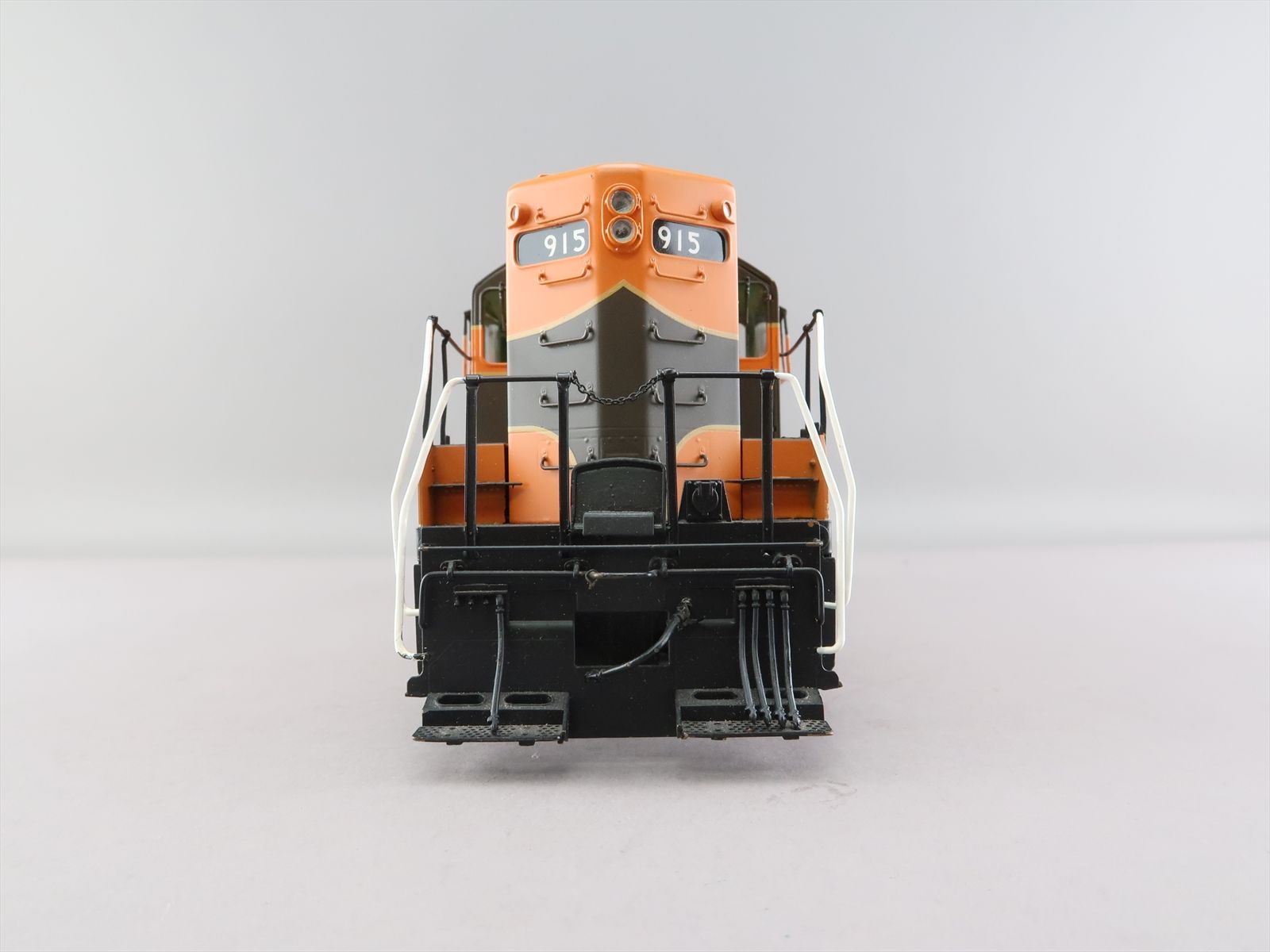 O 2-Rail Brass - CIL 2022.1 GN Great Northern EMD GP-9 Phase 3 Diesel ...