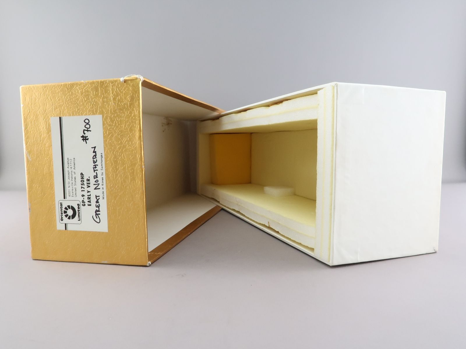 O Brass Model - Oriental P564 GN Great Northern GP-9 1750HP Early ...