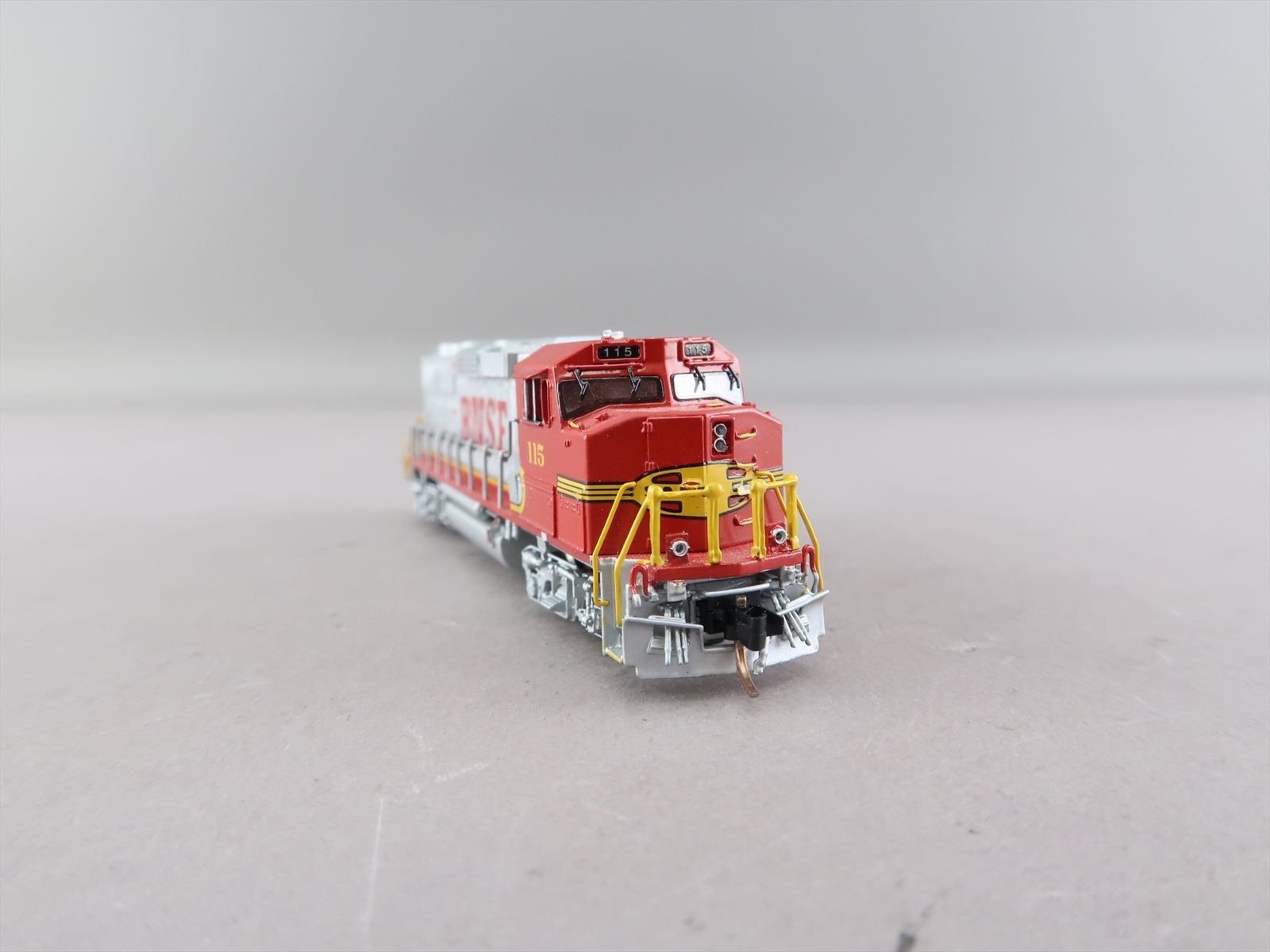 N Brass Model - OMI 2901.1 BNSF Burlington Northern GP60M #115 - F/P ...
