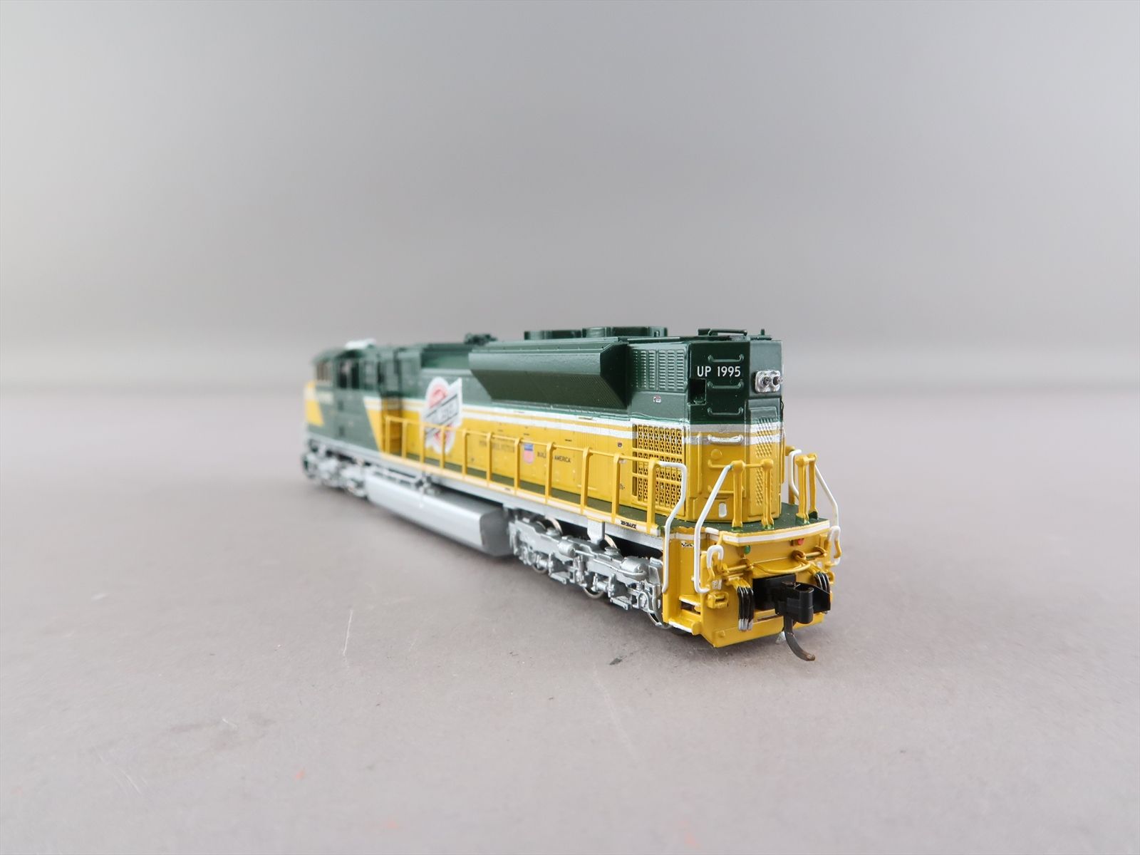 N Brass Model - OMI BA-1152-1 C&NW Chicago & Northwestern Heritage UP Union Pacific SD70ACe ...