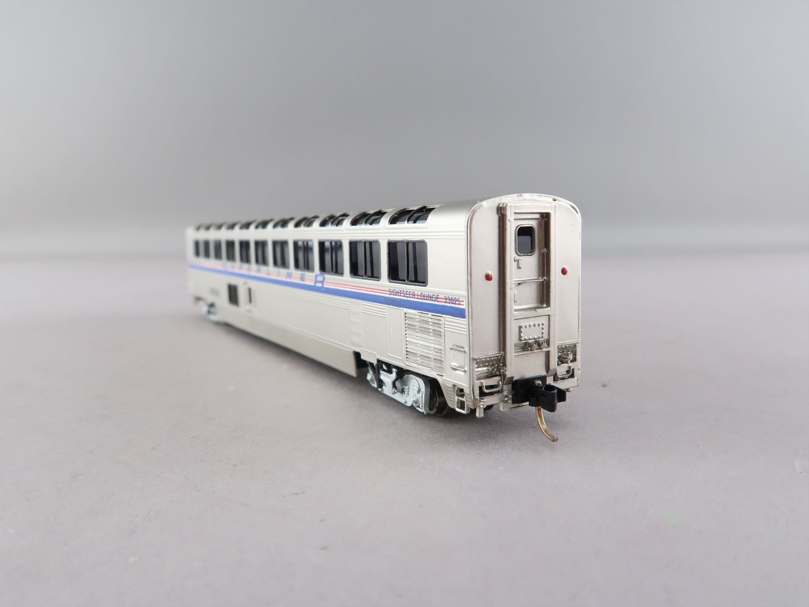 N Brass Model - OMI 2837.1 Amtrak Superliner II 9 Piece Set P42DC ...