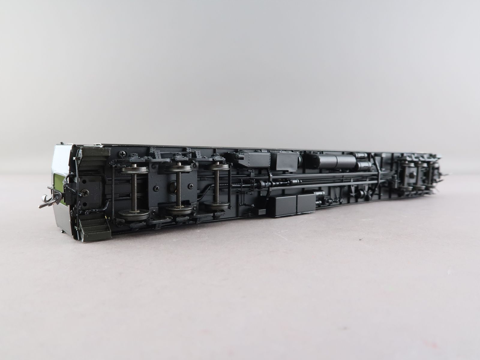 HO Brass Model - TCY 1407a 14 Section Pullman Tourist Sleeper #3074 - F ...