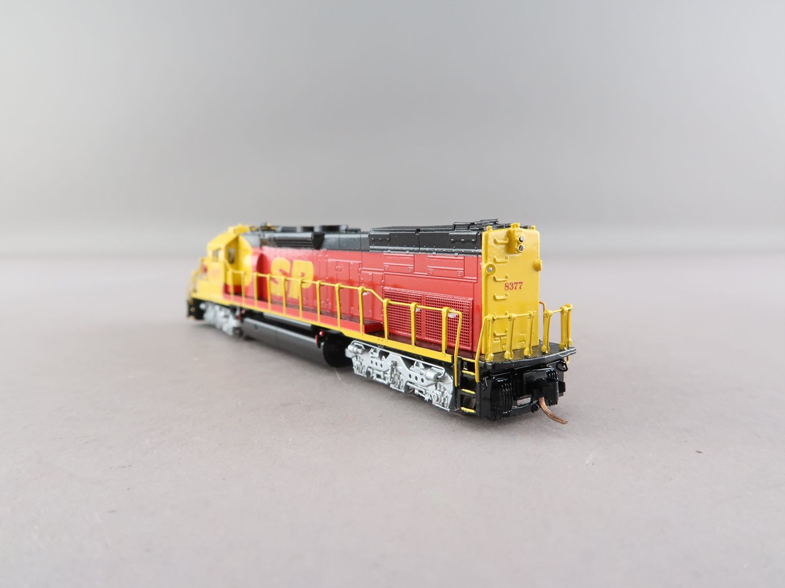 N Brass Model - OMI 2917.1 SP Southern Pacific SD40T-2 Kodachrome #8377 ...