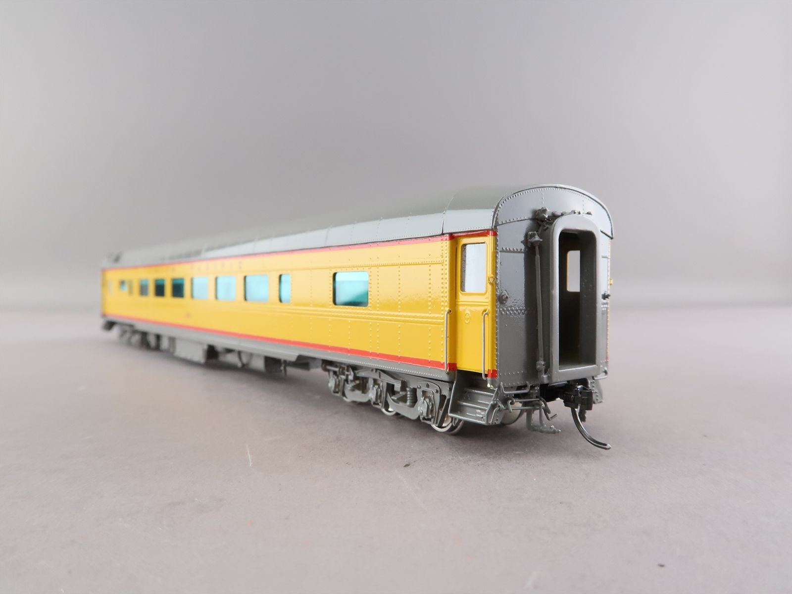 HO Brass Model - TCY 1300 UP Union Pacific Modernized Coach #518 ...