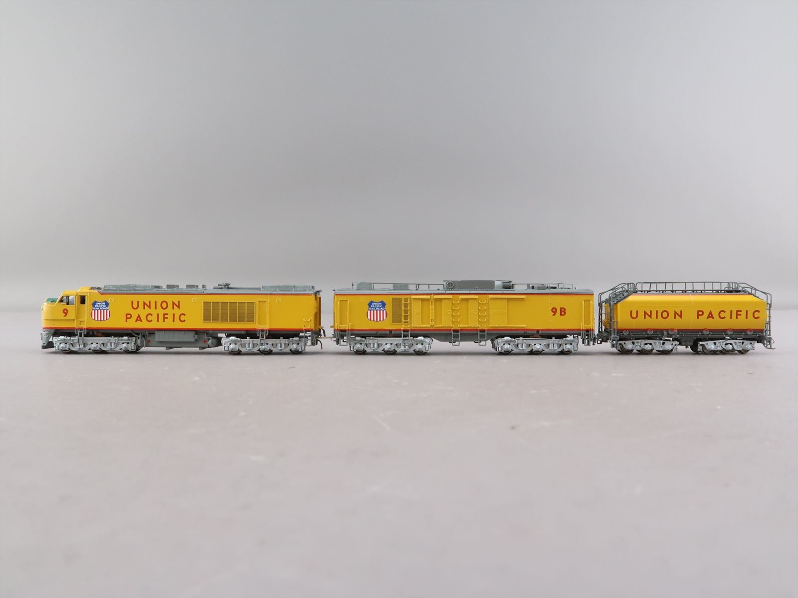 N Brass Model - OMI 2907.1 UP Union Pacific 3-Unit Gas Turbine w ...