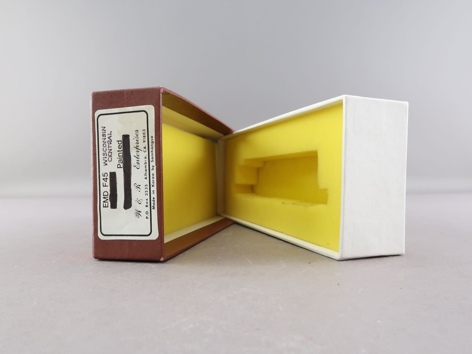 N Brass Model - W&R AT&SF as WC Wisconsin Central F45 - Custom - Samhongsa