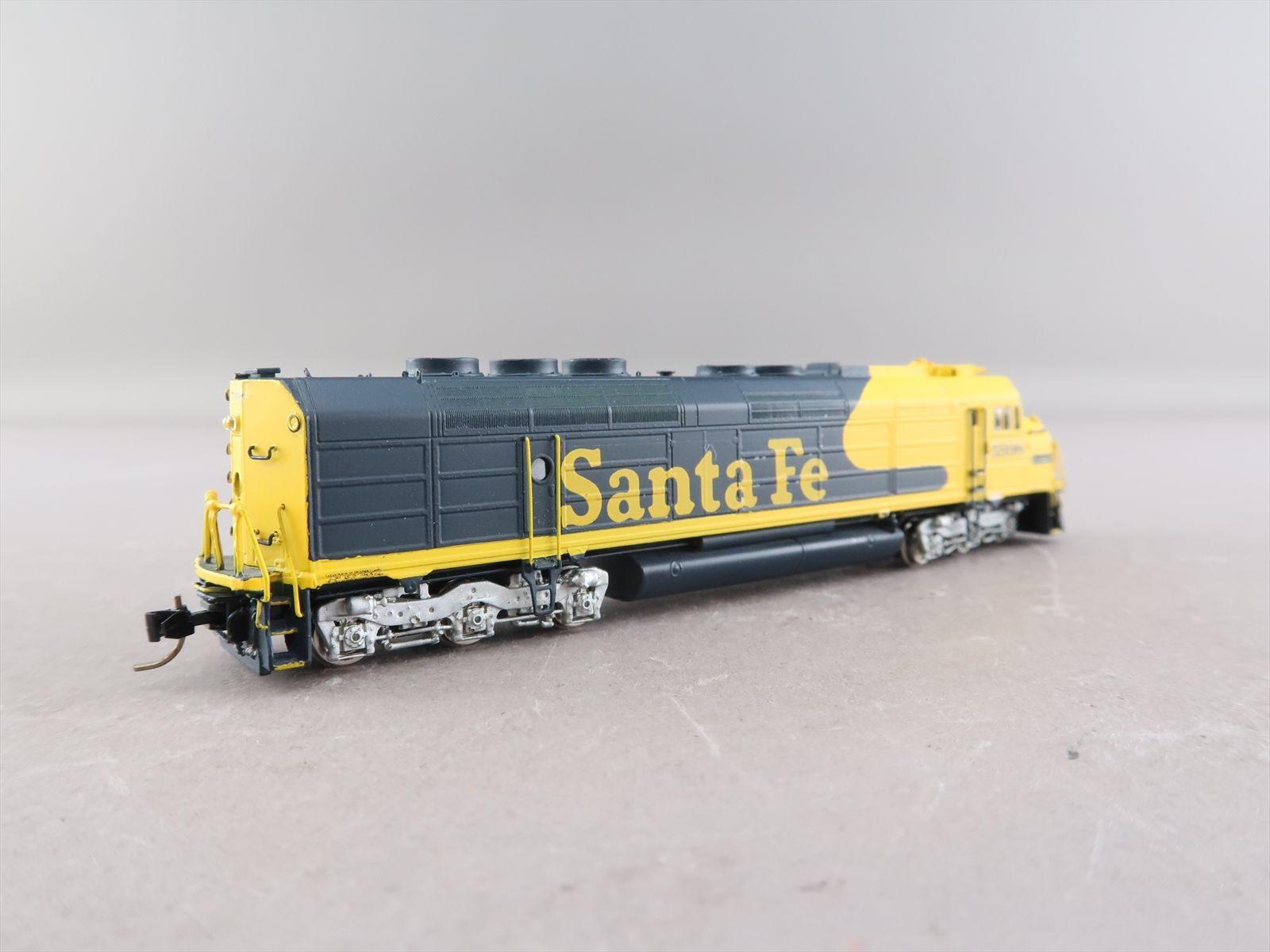 N Brass Model - W&R AT&SF Santa Fe FP45 Yellow Warbonnet - F/P - Samhongsa