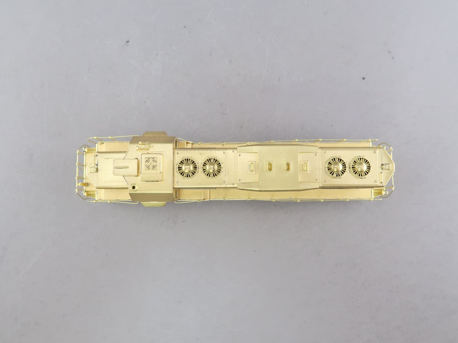 HO Brass Model - Hallmark HS0090 AT&SF Santa Fe GP-9R Chop Nose Round ...