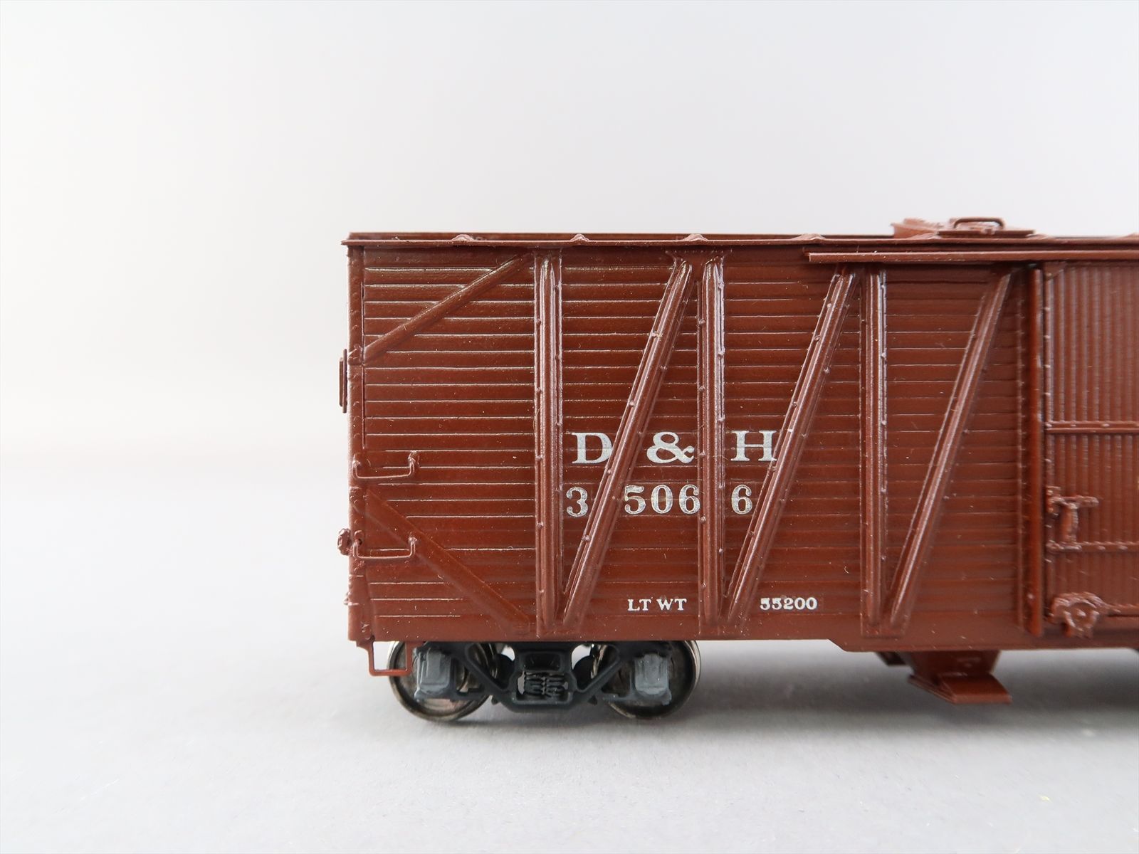 HO Brass Model - OMI 3100 D&H Delaware & Hudson Wood Sheathed Boxcar ...