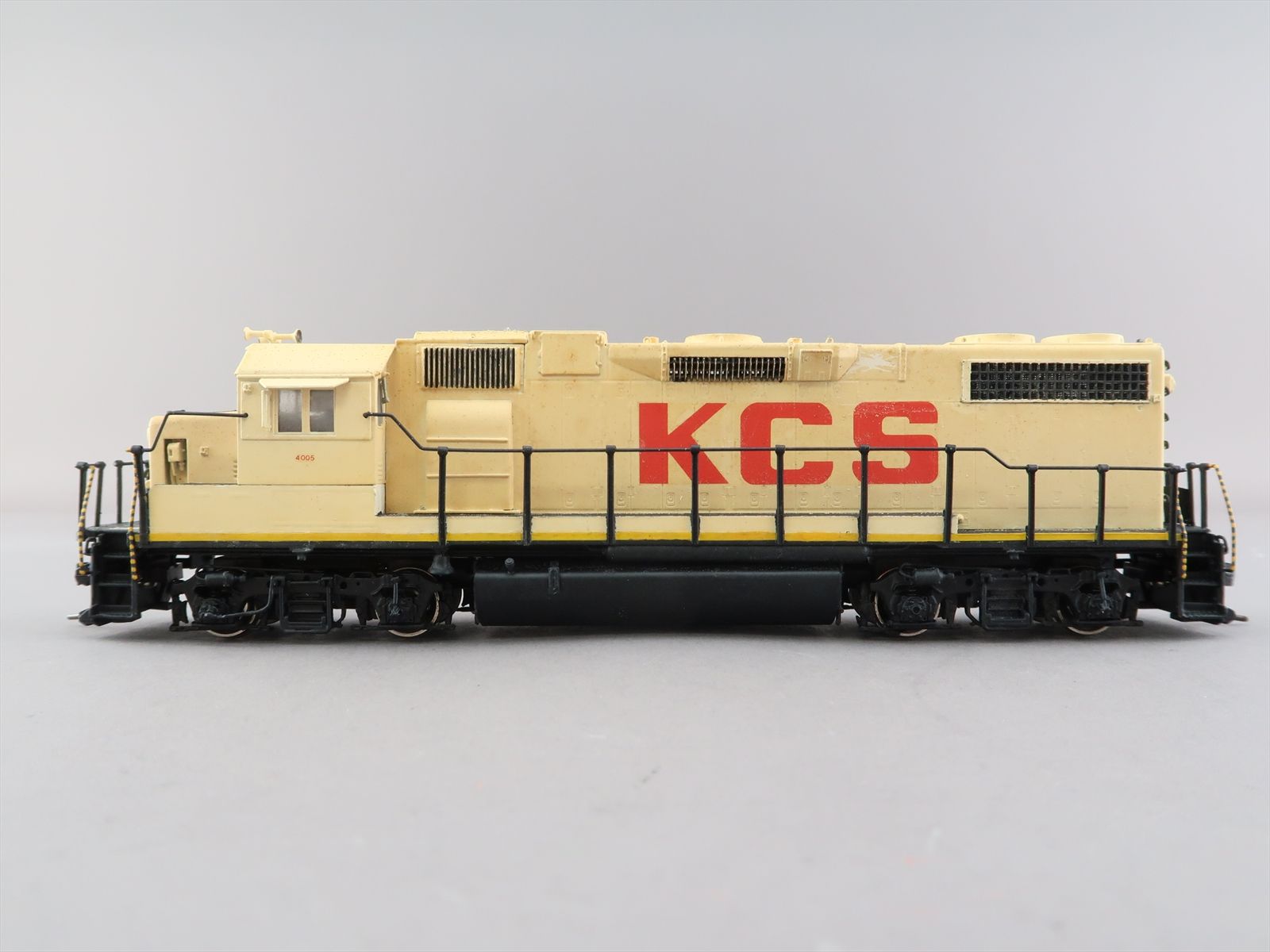 HO Brass Model - OMI 1865 KCS Kansas CIty Southern GP38-2 Low Hood w ...