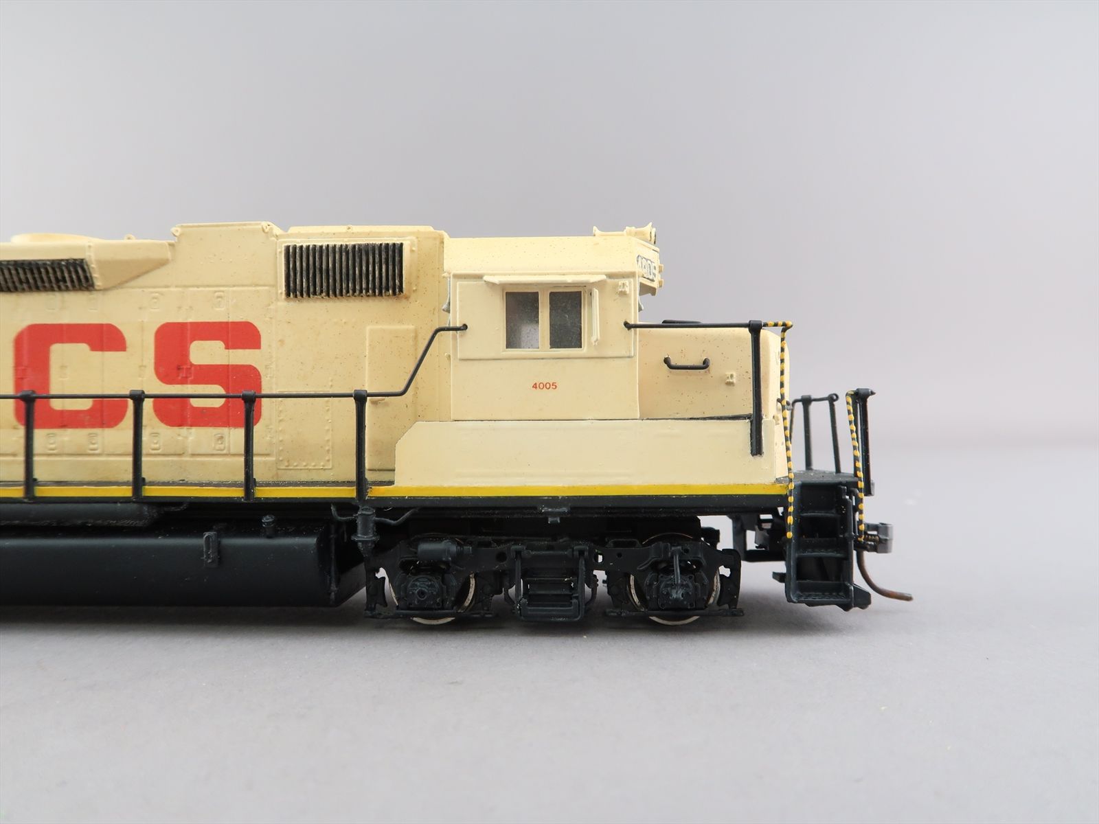 HO Brass Model - OMI 1865 KCS Kansas CIty Southern GP38-2 Low Hood w ...