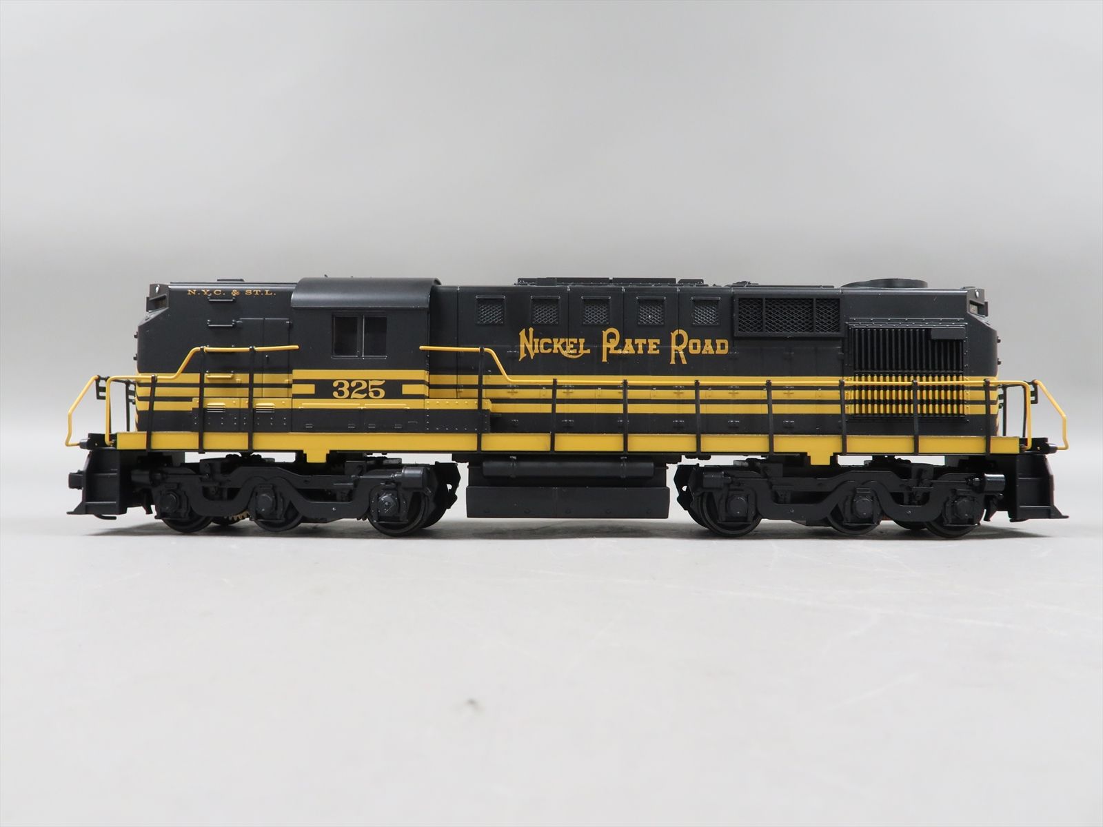 O Diecast Plastic Model - Weaver NKP Nickel Plate Alco RS-11/RSD-12 ...