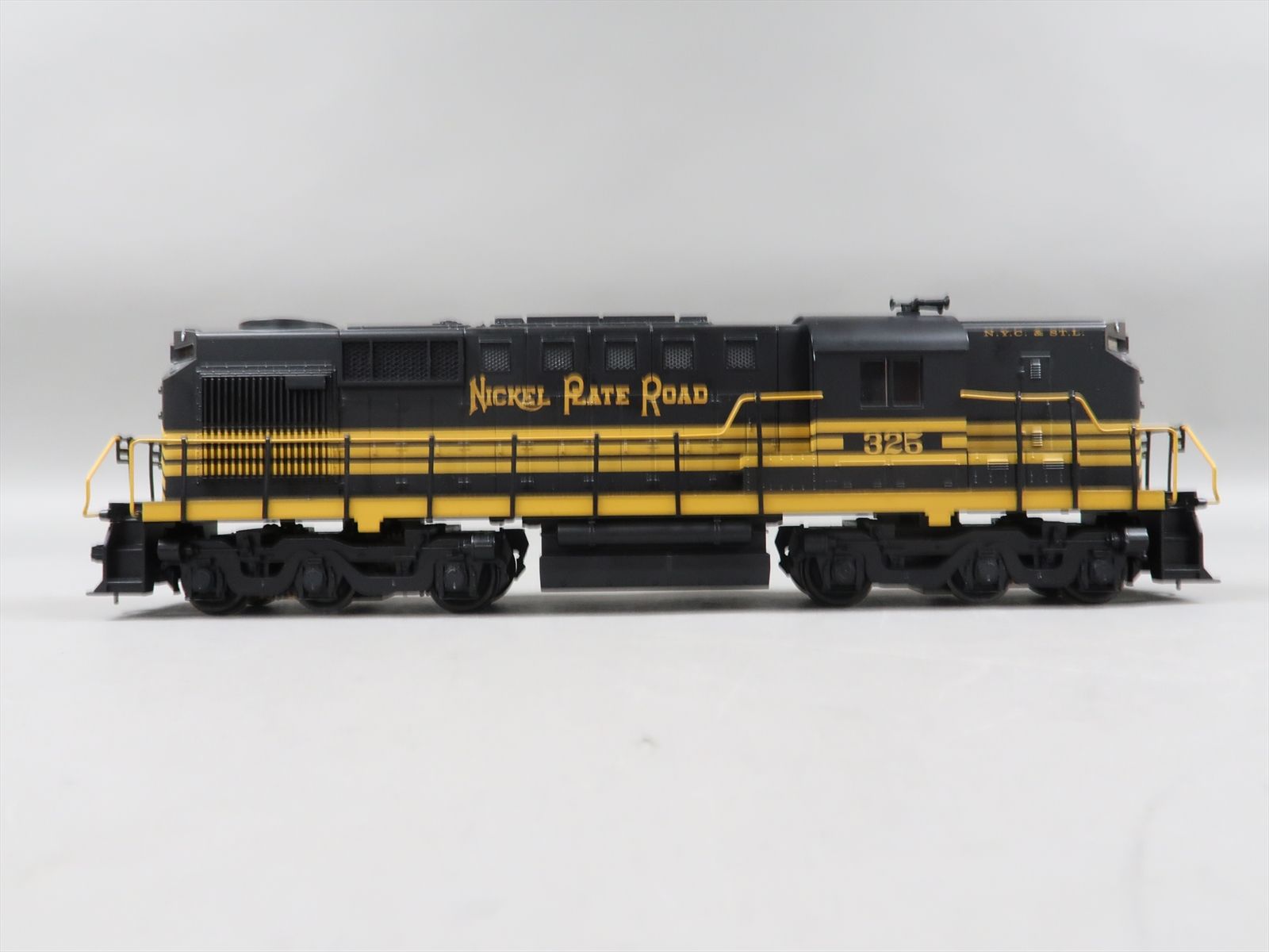 O Diecast Plastic Model - Weaver NKP Nickel Plate Alco RS-11/RSD-12 ...