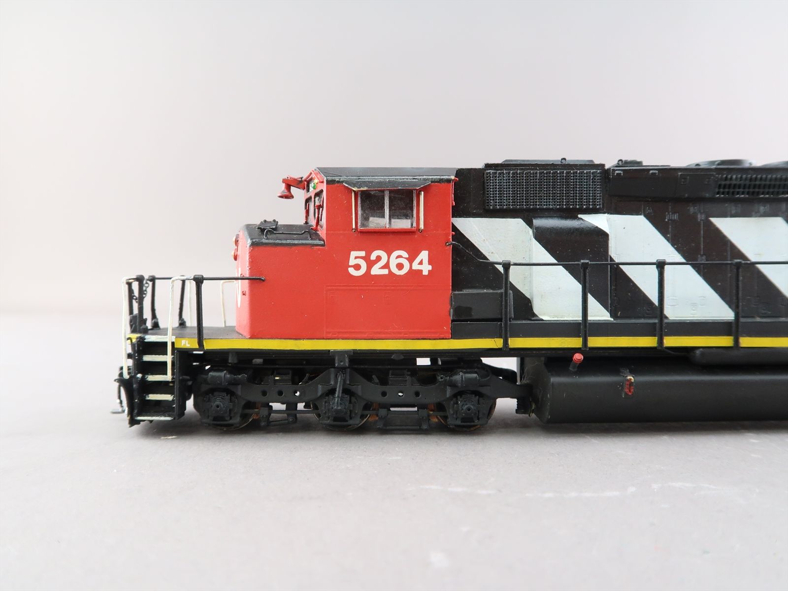 HO Brass Model - OMI 5306 CN CNR Canadian National SD40-2 SD40-2W Wide ...