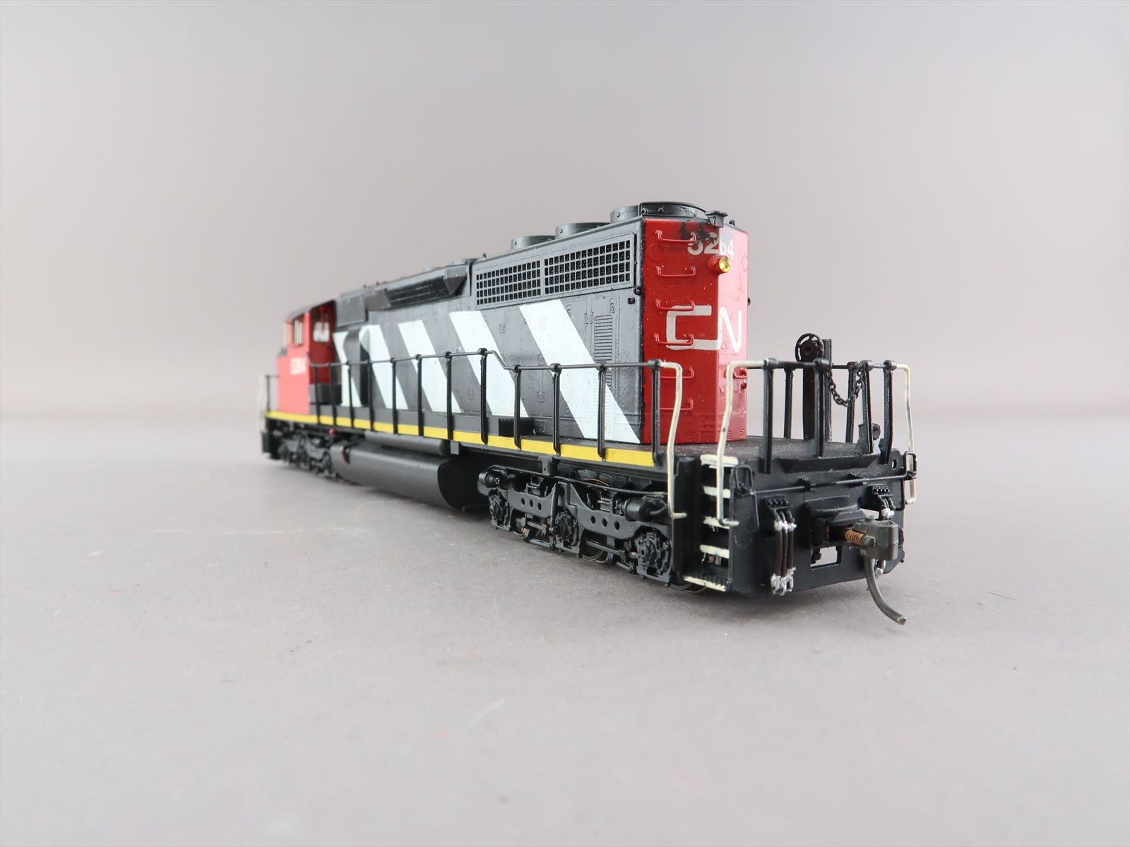 HO Brass Model - OMI 5306 CN CNR Canadian National SD40-2 SD40-2W Wide ...