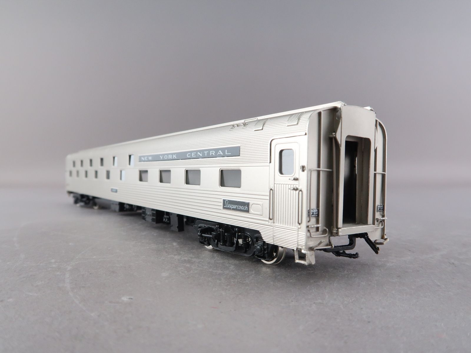 HO Brass Passenger - SSL Shoreham Shops NYC15 NYC Slumbercoach #10800 ...