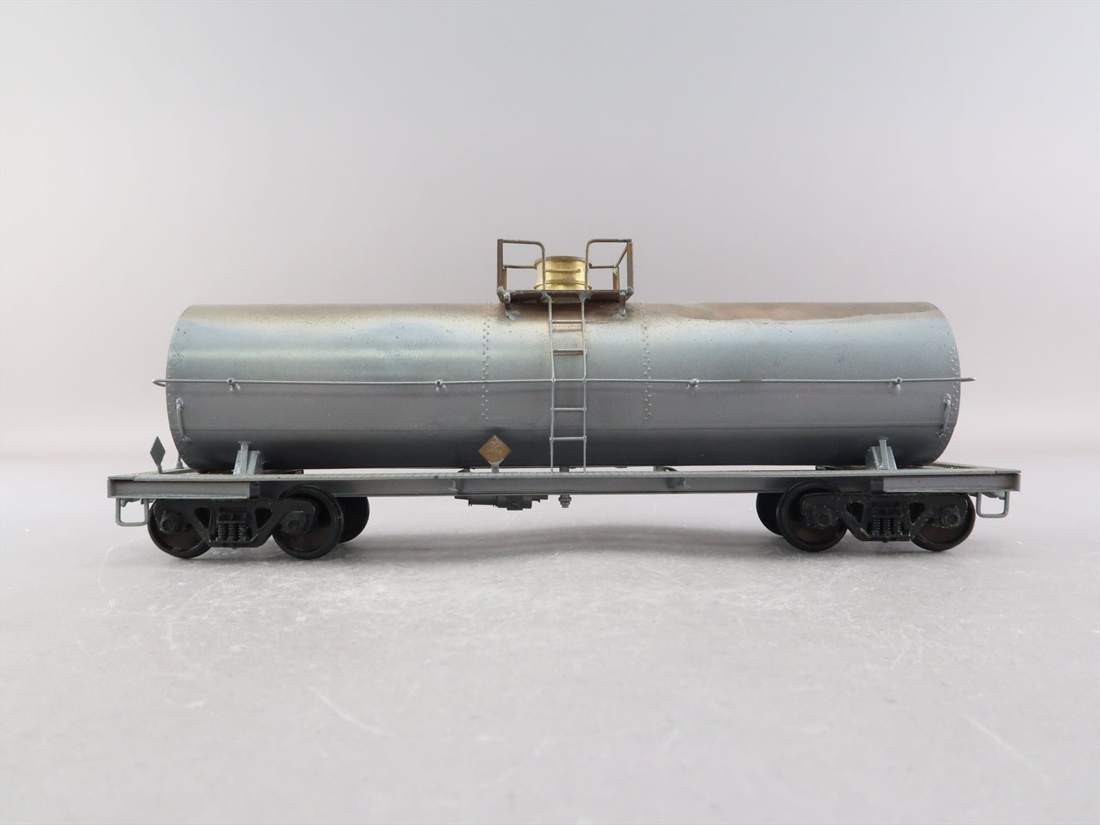 O Brass Model - USH US Hobbies 305 10,000 Gallon Chemical Tank Car ...