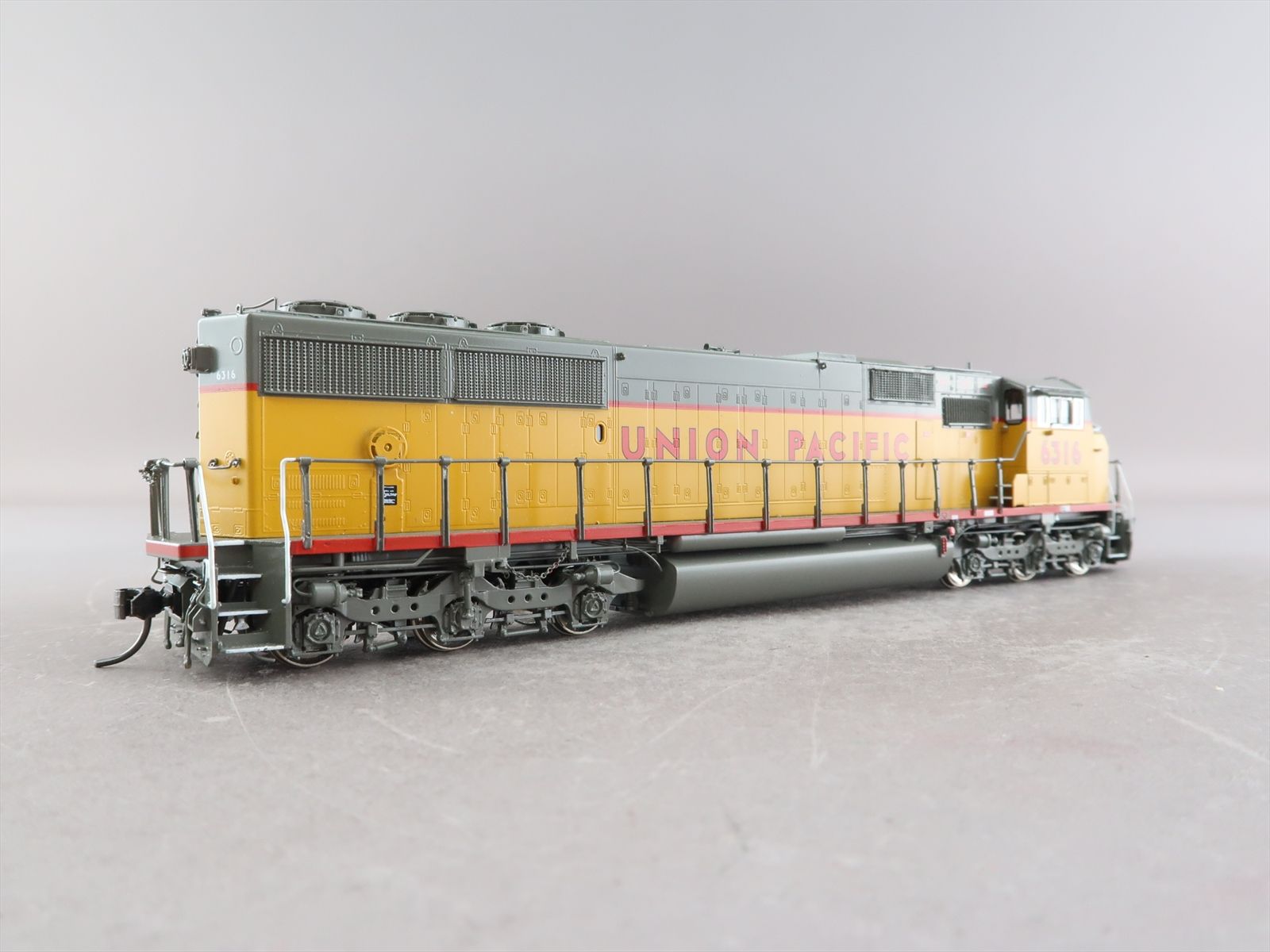 HO Brass Model - OMI 5844.1 UP Union Pacific SD60M w/ 2 Pane Window #6316 - F/P - 1993 Run - Ajin