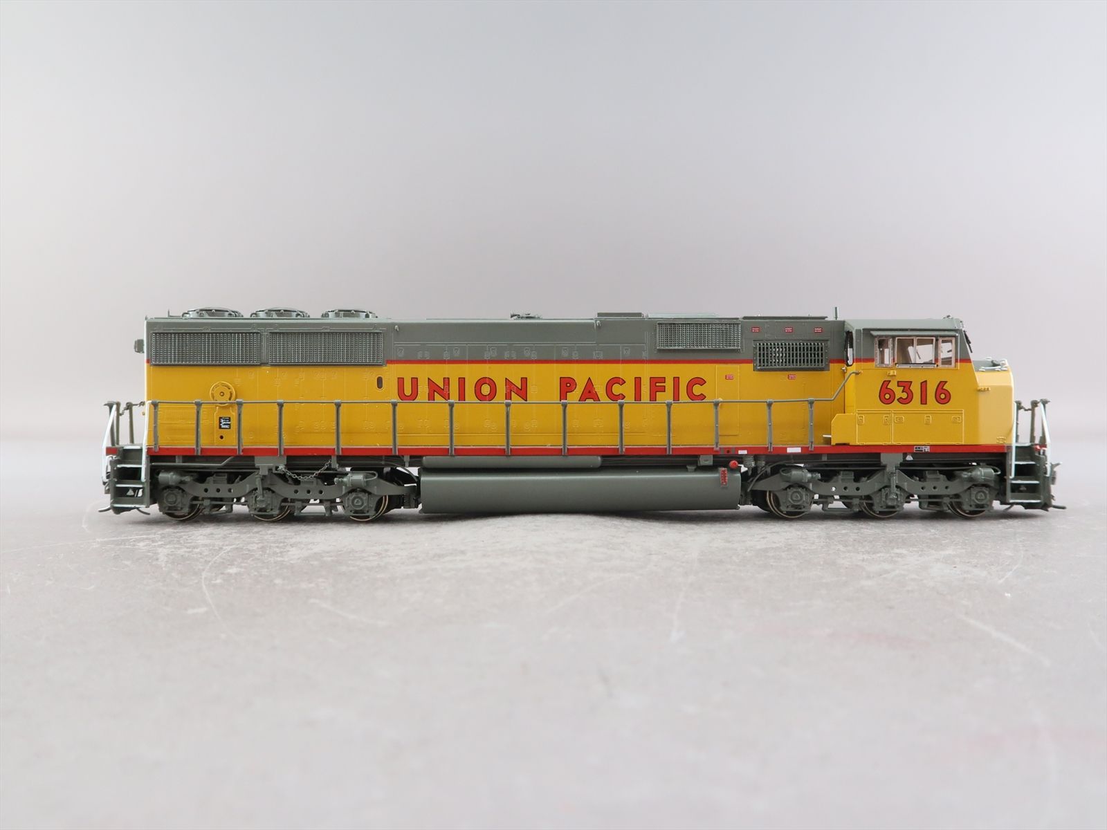 HO Brass Model - OMI 5844.1 UP Union Pacific SD60M w/ 2 Pane Window #6316 - F/P - 1993 Run - Ajin