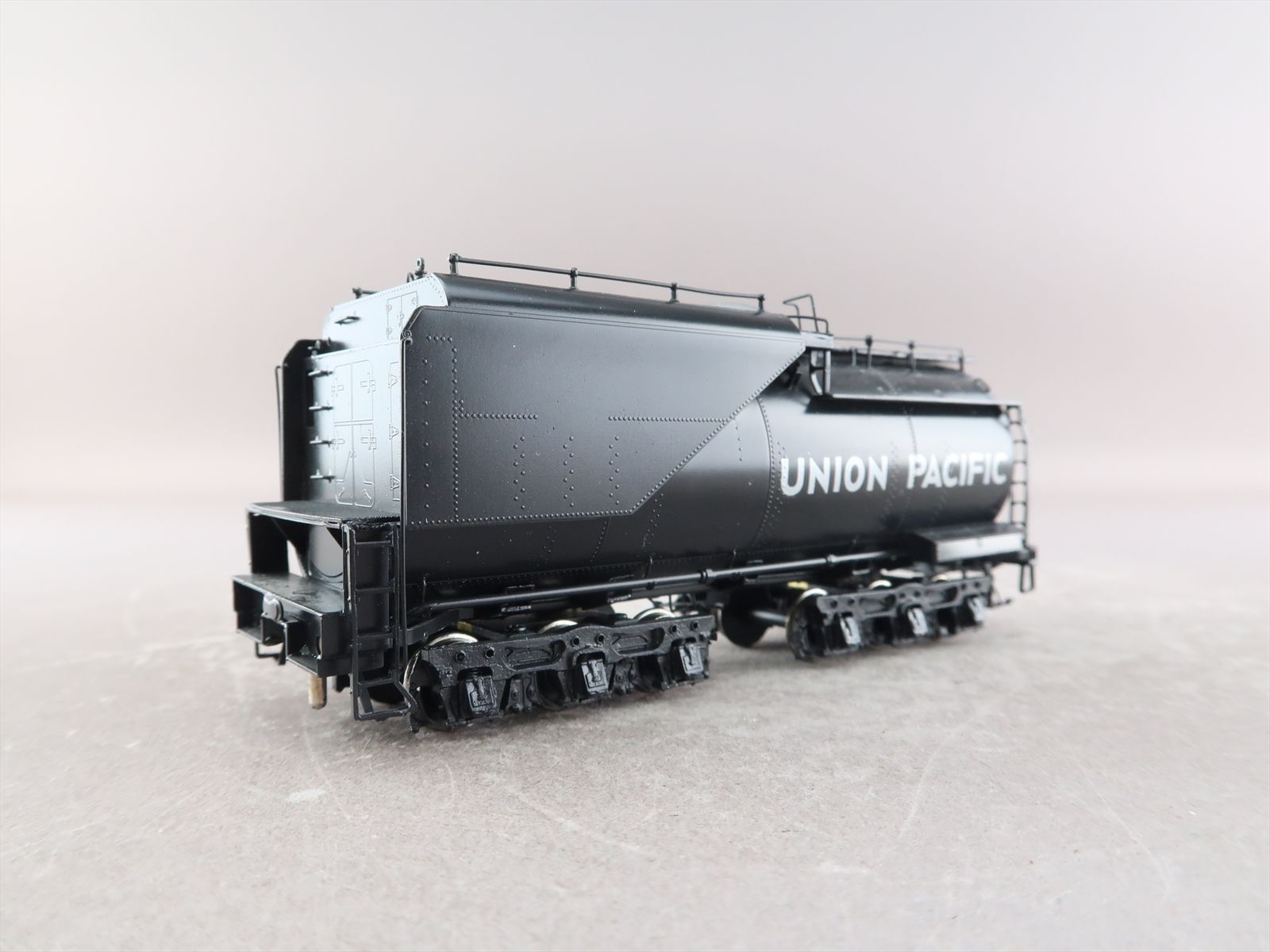 HO Brass Model - OMI 1481 UP Union Pacific 4-6-2 P77 #3220 w/ 6-Axle ...