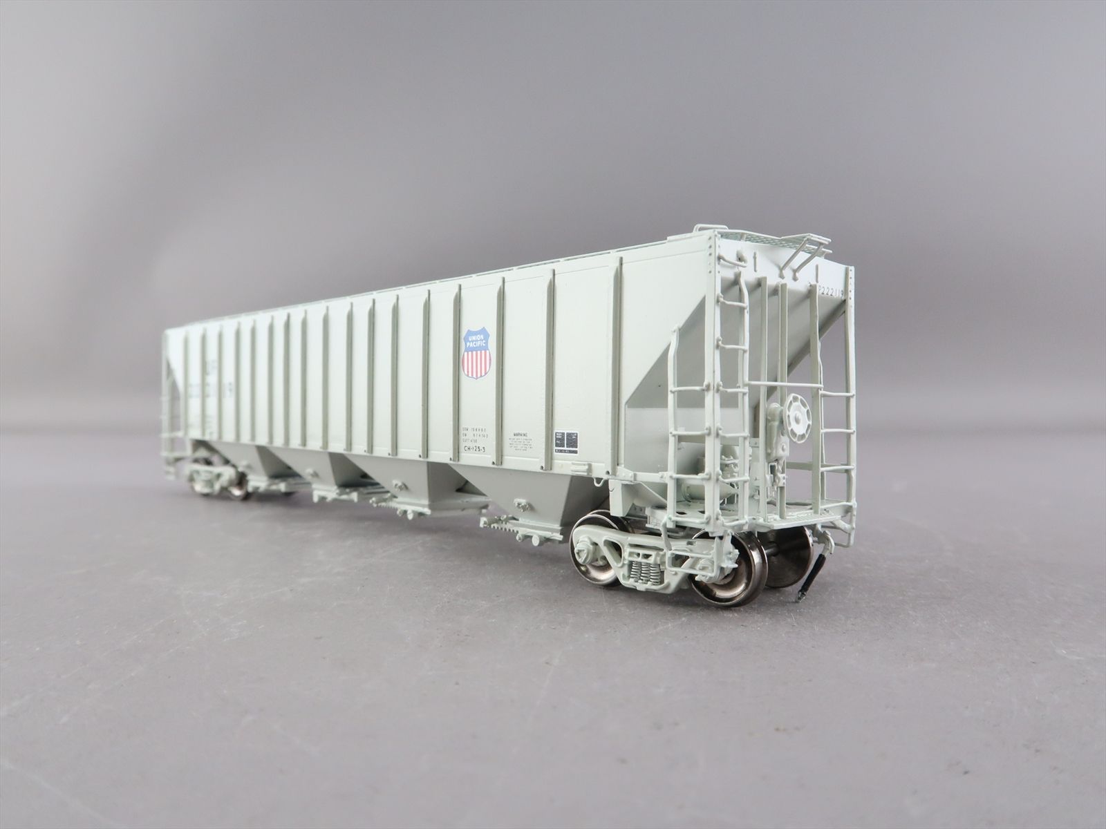 HO Brass Model - OMI 3380.2 UP Union Pacific Pullman Standard 125 Ton ...