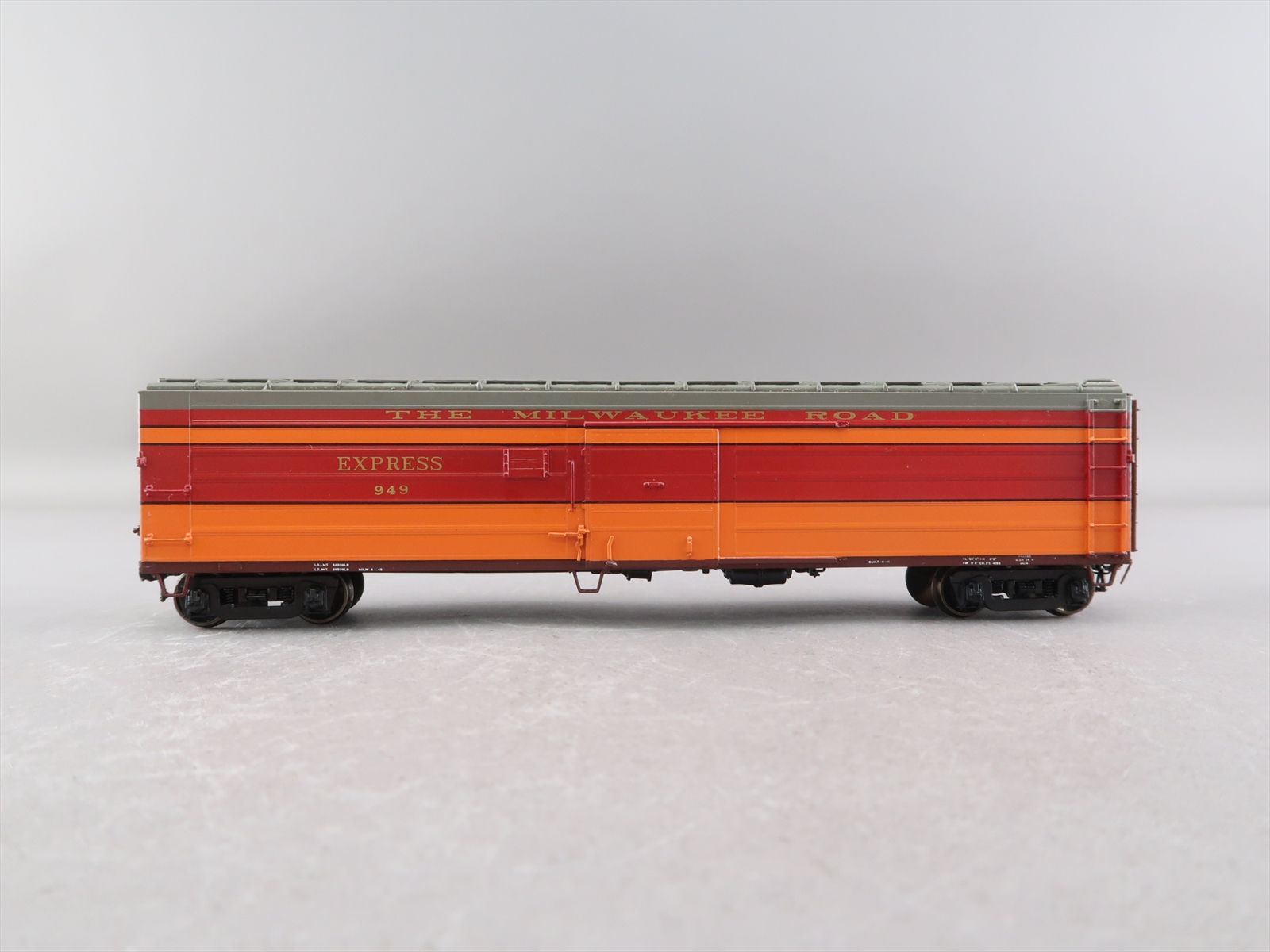 HO Brass Model - Railway Classics MILW28 Milwaukee 50' Passenger ...
