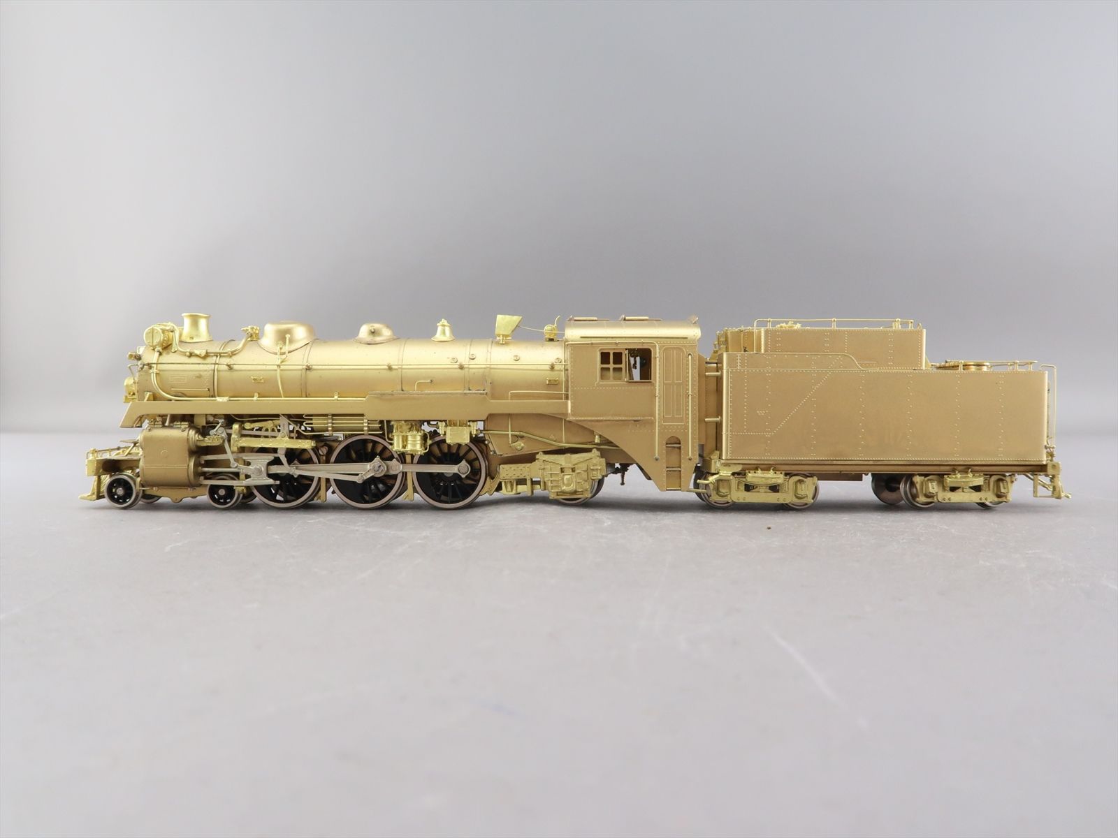 HO Brass Model - VH Canadian Pacific Railroad 4-6-2 #2700 - Unpainted ...