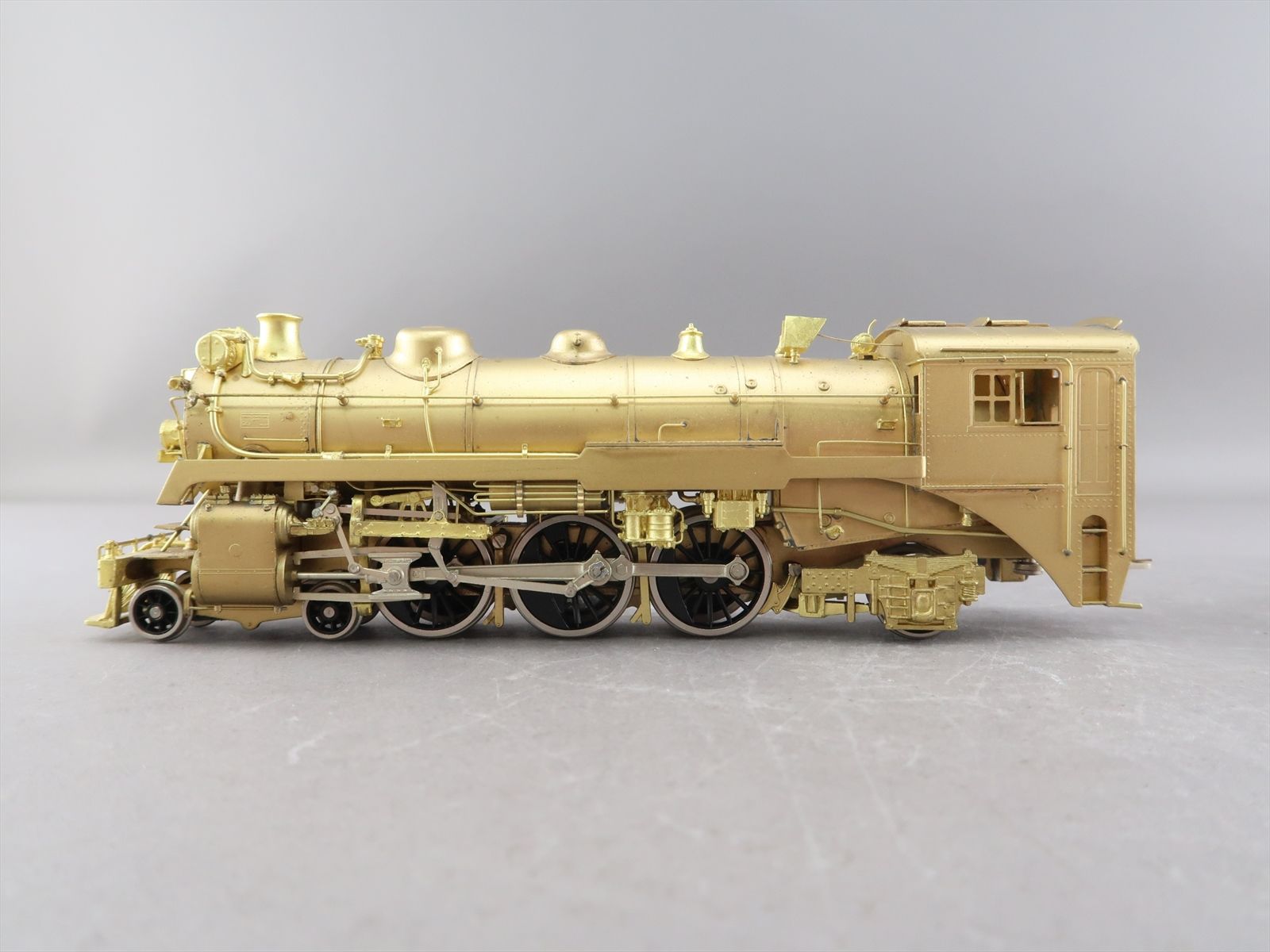 HO Brass Model - VH Canadian Pacific Railroad 4-6-2 #2700 - Unpainted ...