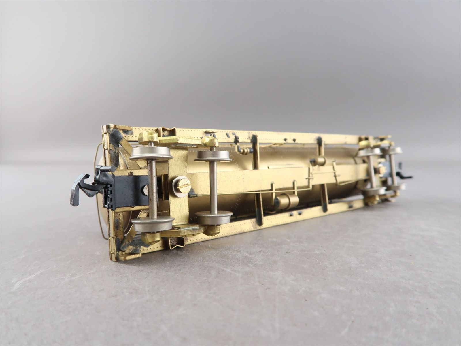 HO Brass Model - Gem TM-301 3-Dome Tank Car - Unpainted - Japan Tokaido