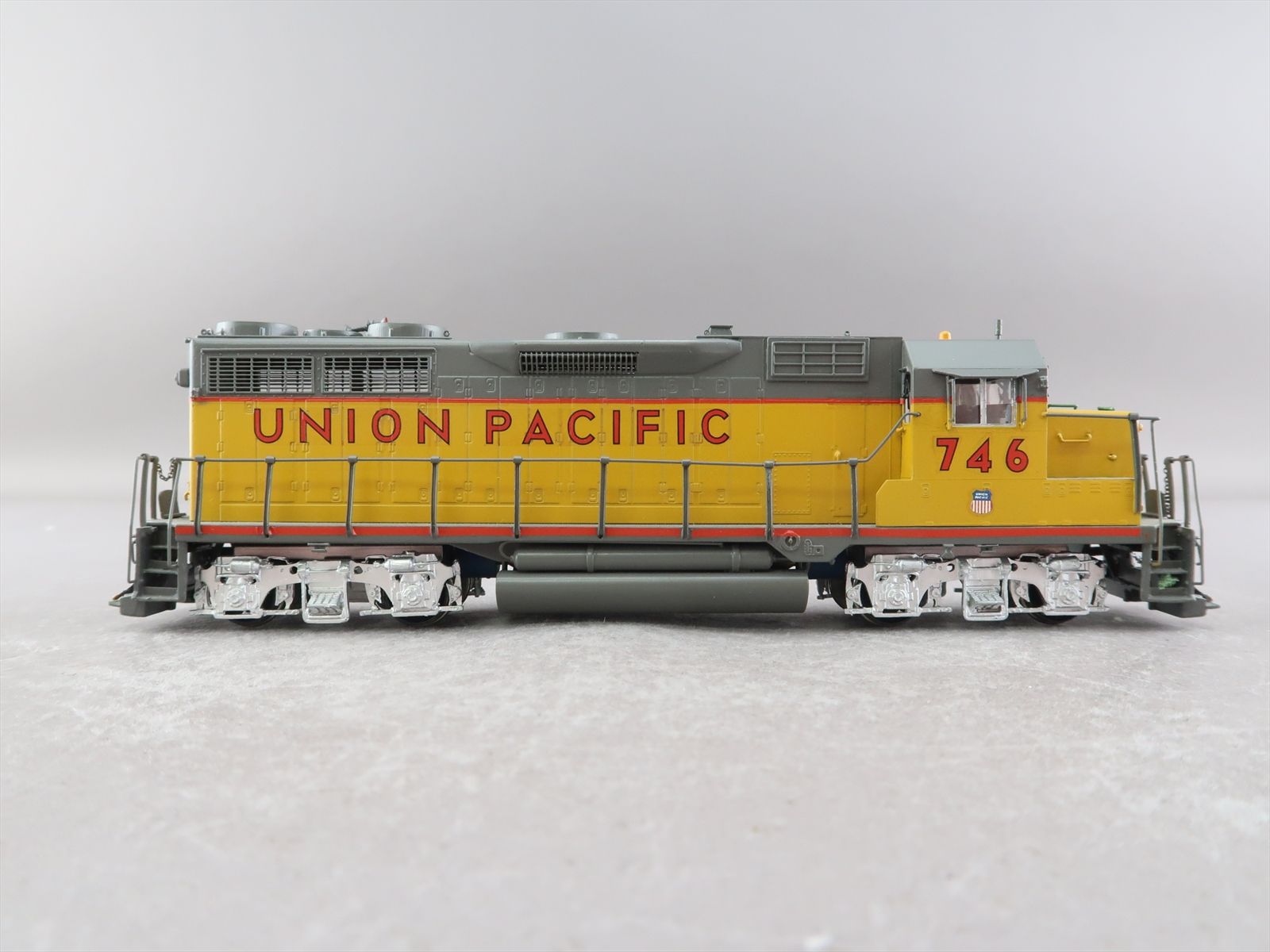 HO Brass Model - OMI 1815 UP Union Pacific EMD GP-35 Low Hood Dynamic ...