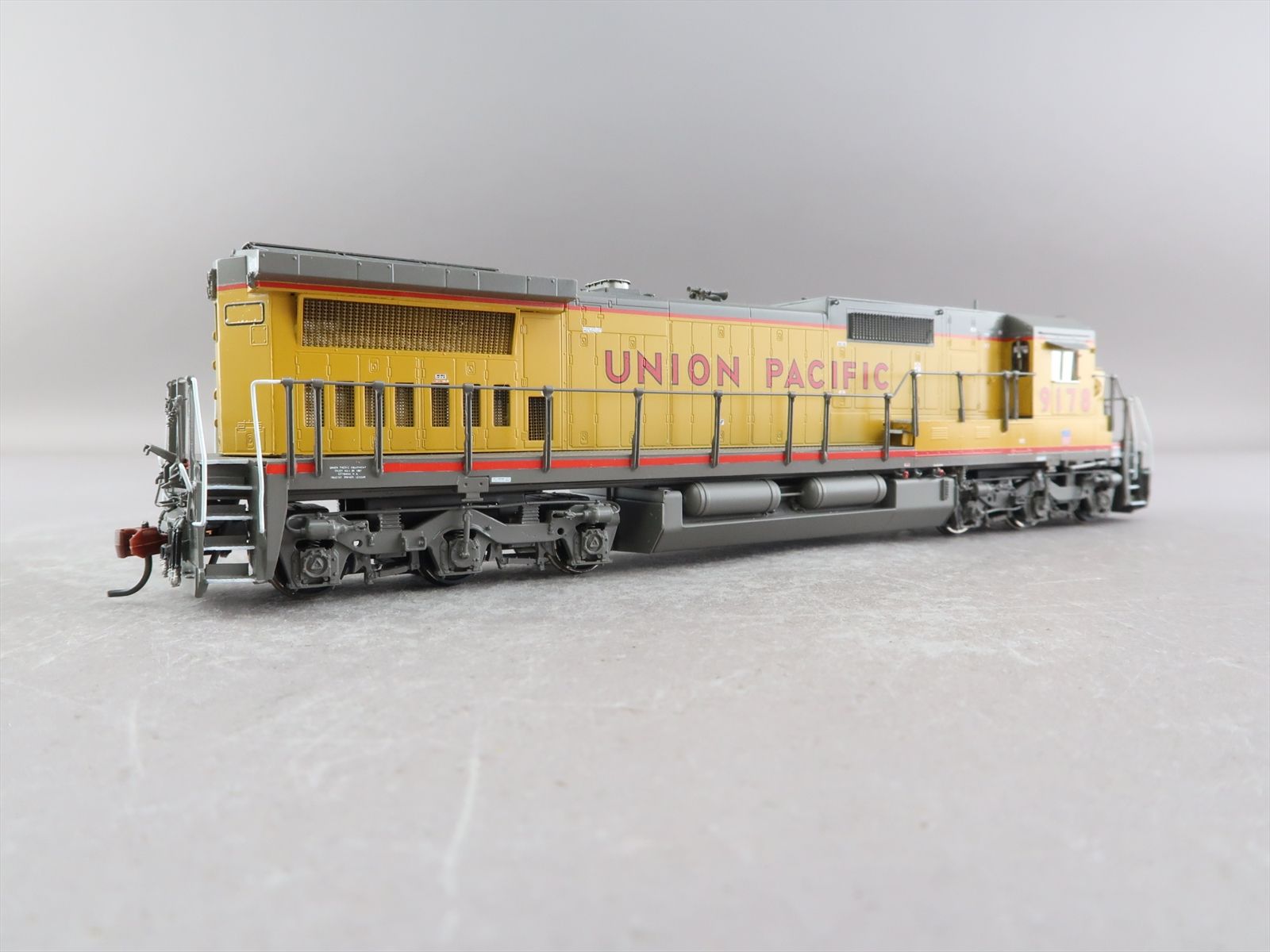 HO Brass Model - OMI 5153 UP Union Pacific Dash 8-40C #9178 - Custom ...