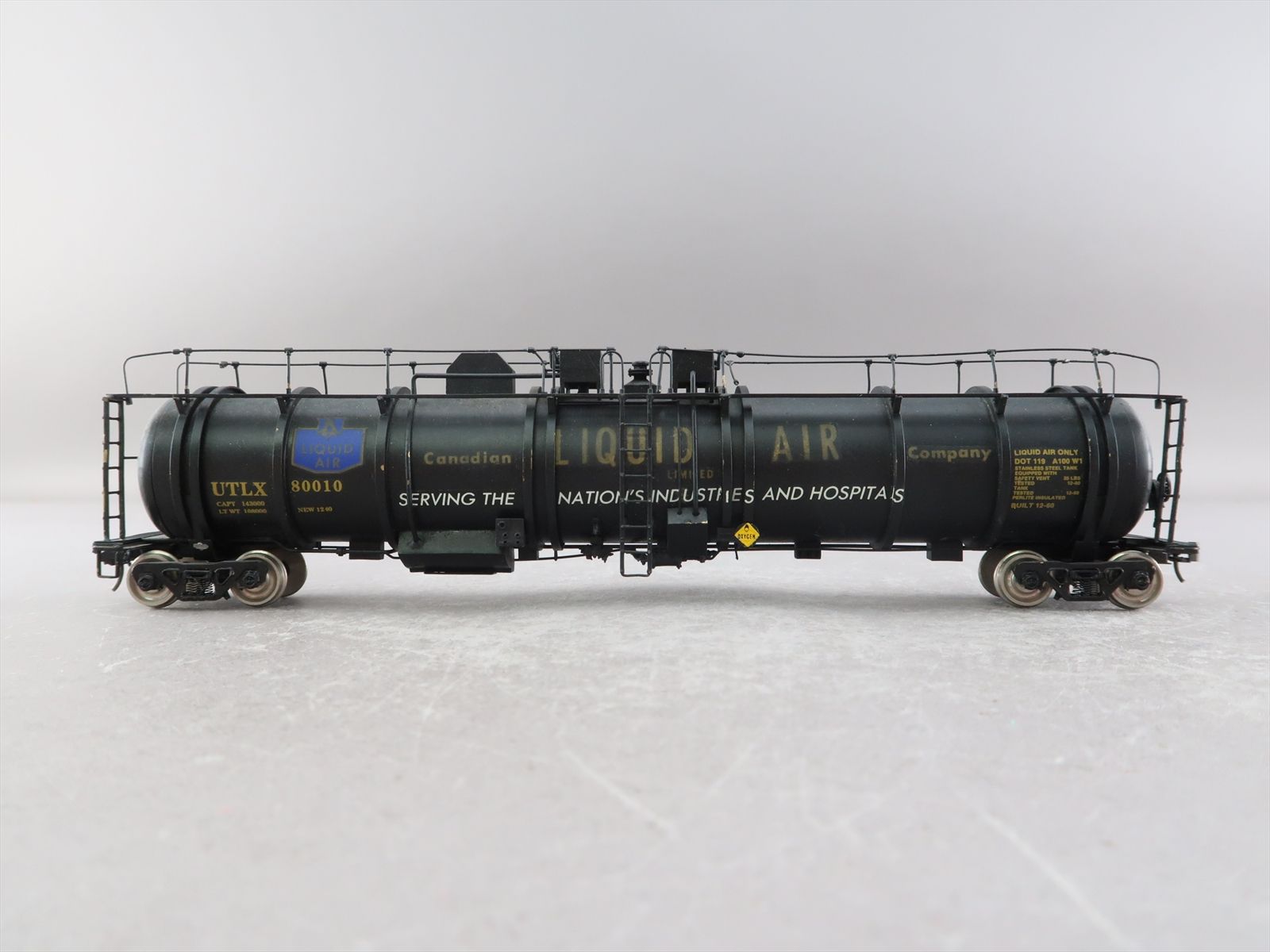 HO Brass Model - OMI 3029 UTLX Canadian Company Limited 61' Liquid Air ...