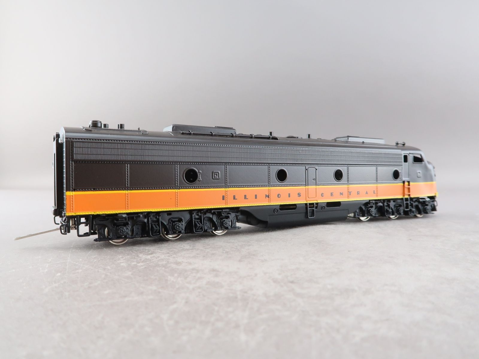 HO Brass Model - WMC IC Illinois Central E9 E9A E9B A-B Set - F/P ...