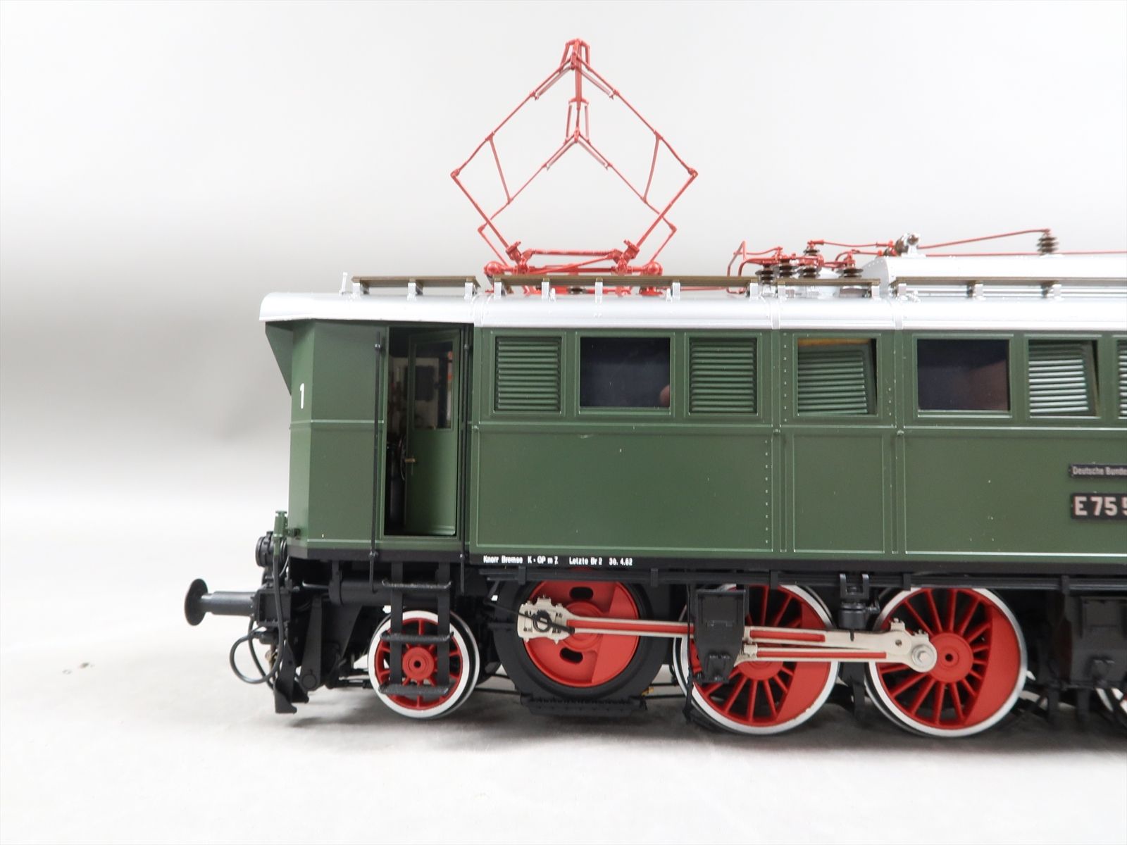 O Brass Model - Metropolitan DB Deutsche Reichsbahn Electric Locomotive E75 53 - F/P - 2001 Run ...