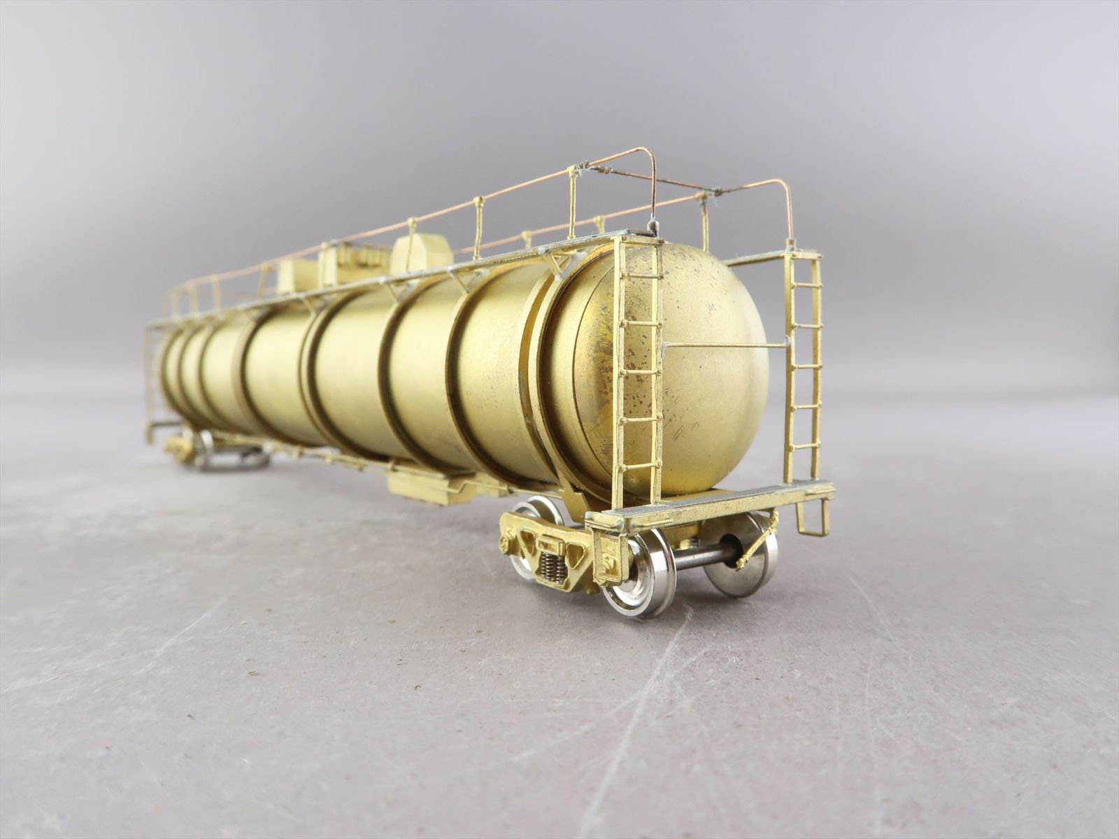 HO Brass Model - OMI 3029 61' Liquid Air Tank Car 15000 Gallon ...
